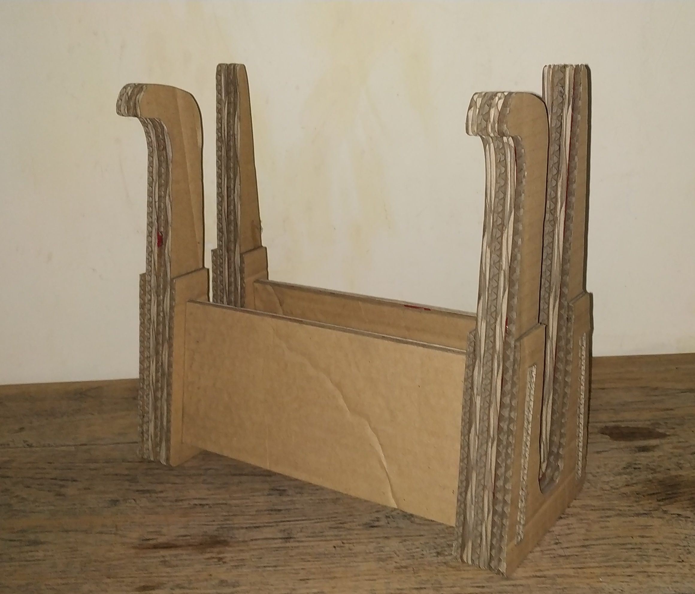 Minimalist Desk Setup With Cardboard : 6 Steps - Instructables