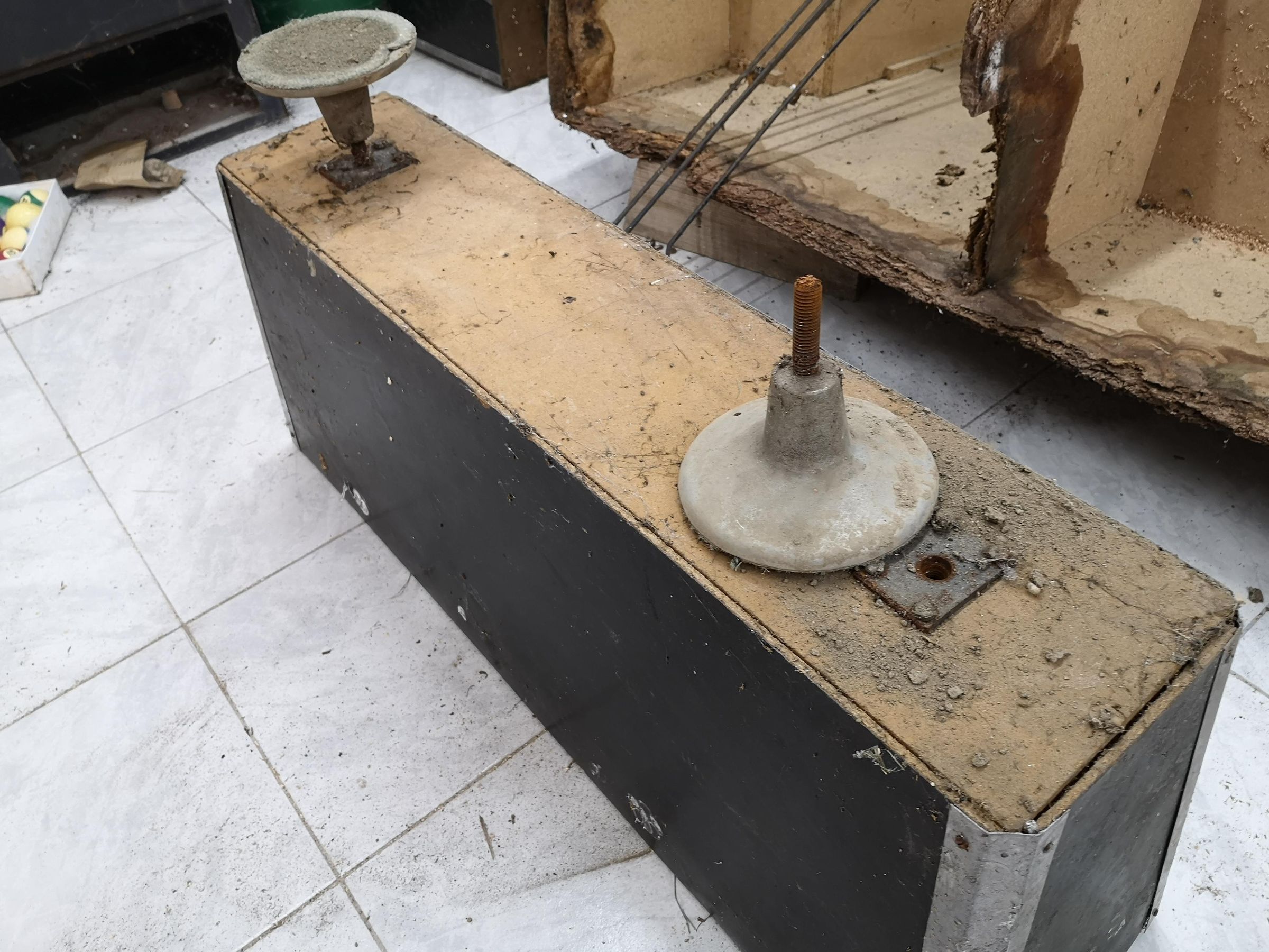 7 Foot Pool Table Restauration : 14 Steps (with Pictures) - Instructables