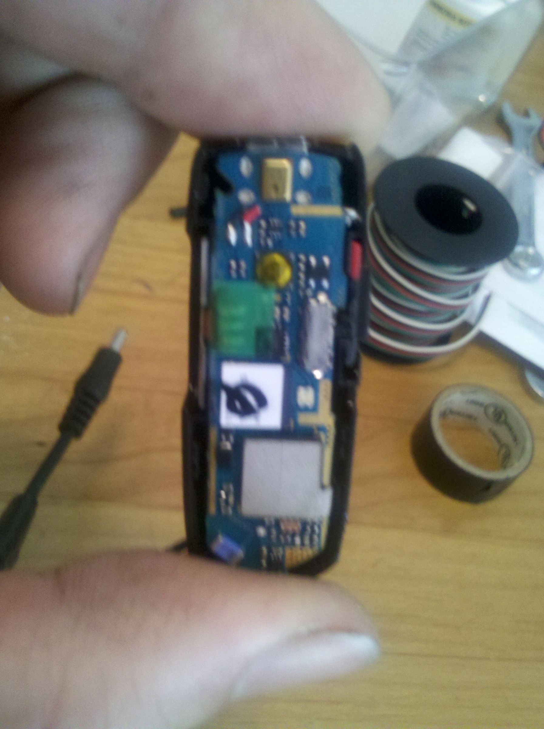 Hack a Gm Radio Under 40$ : 7 Steps - Instructables