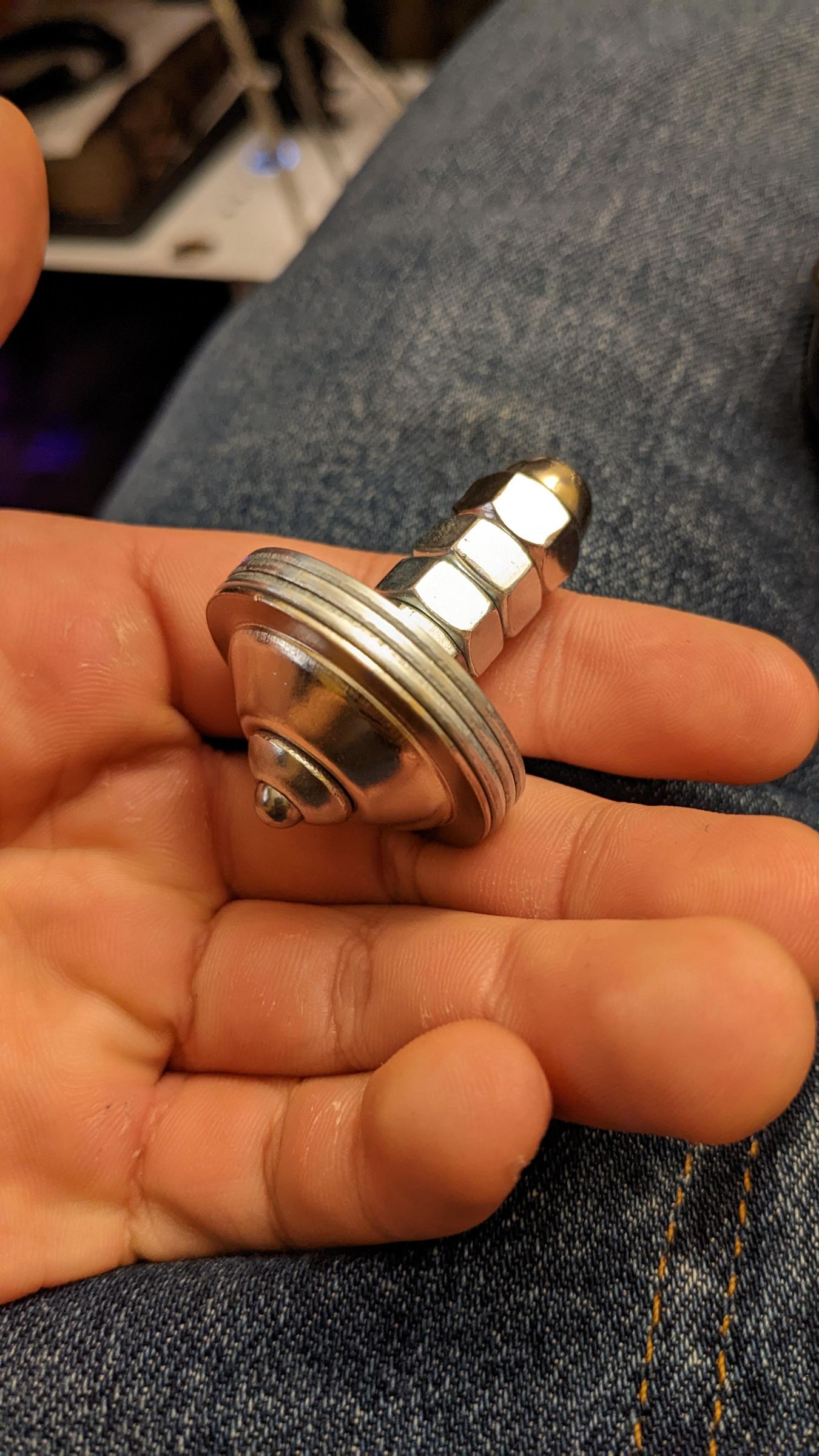 How to Make Top That Spins for 5 Minutes : 6 Steps - Instructables