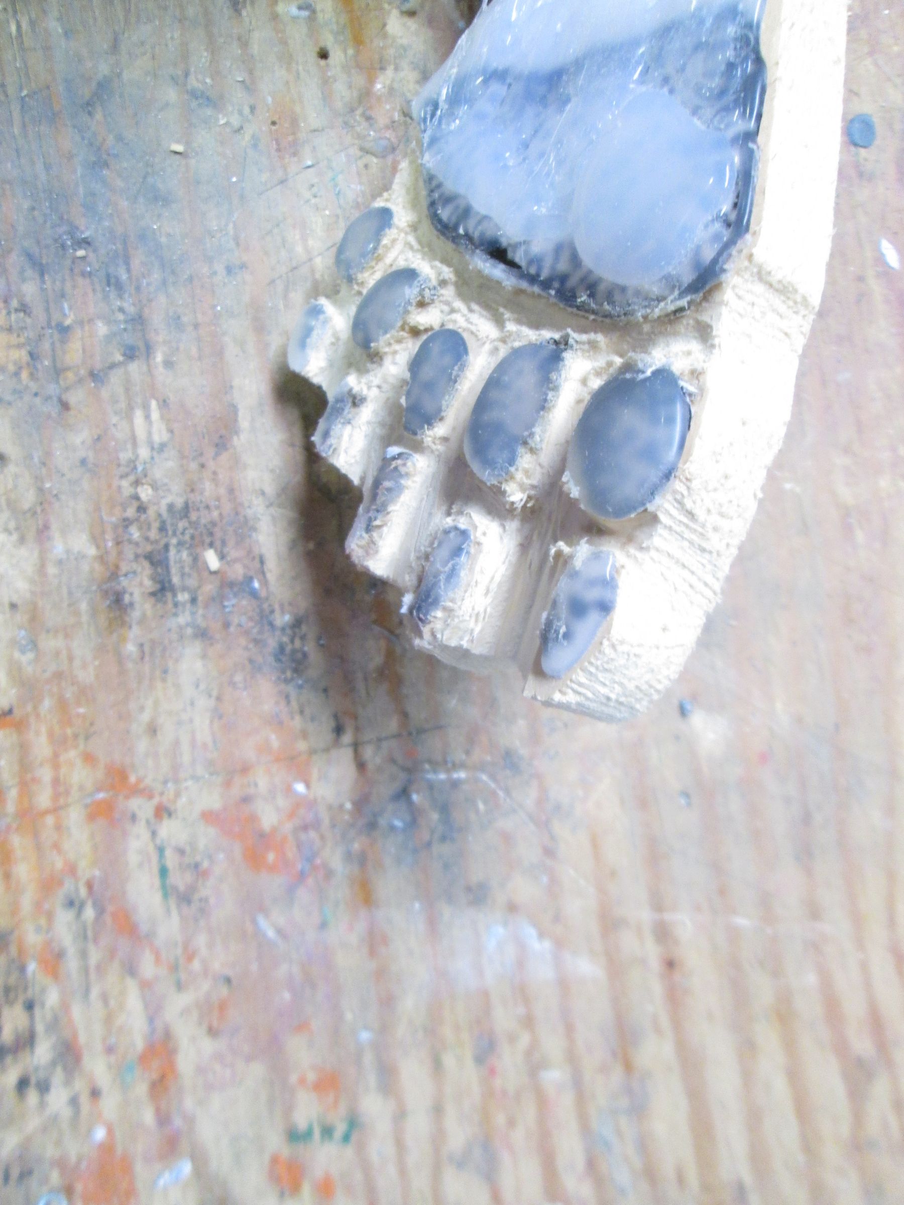 Yeti Feet- Make Yeti Footprints in the Snow! : 7 Steps (with Pictures ...