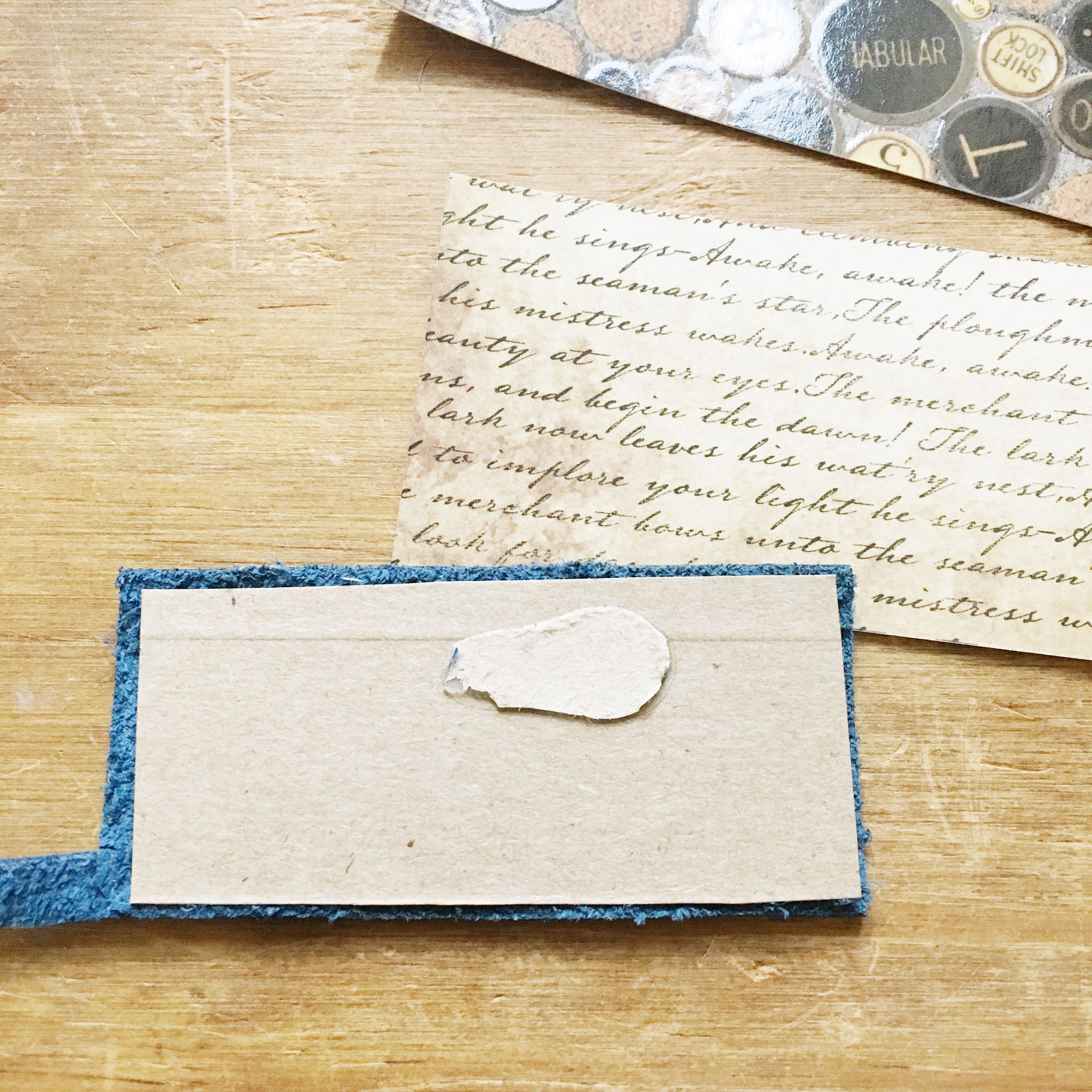 Mini Leather Books : 4 Steps (with Pictures) - Instructables