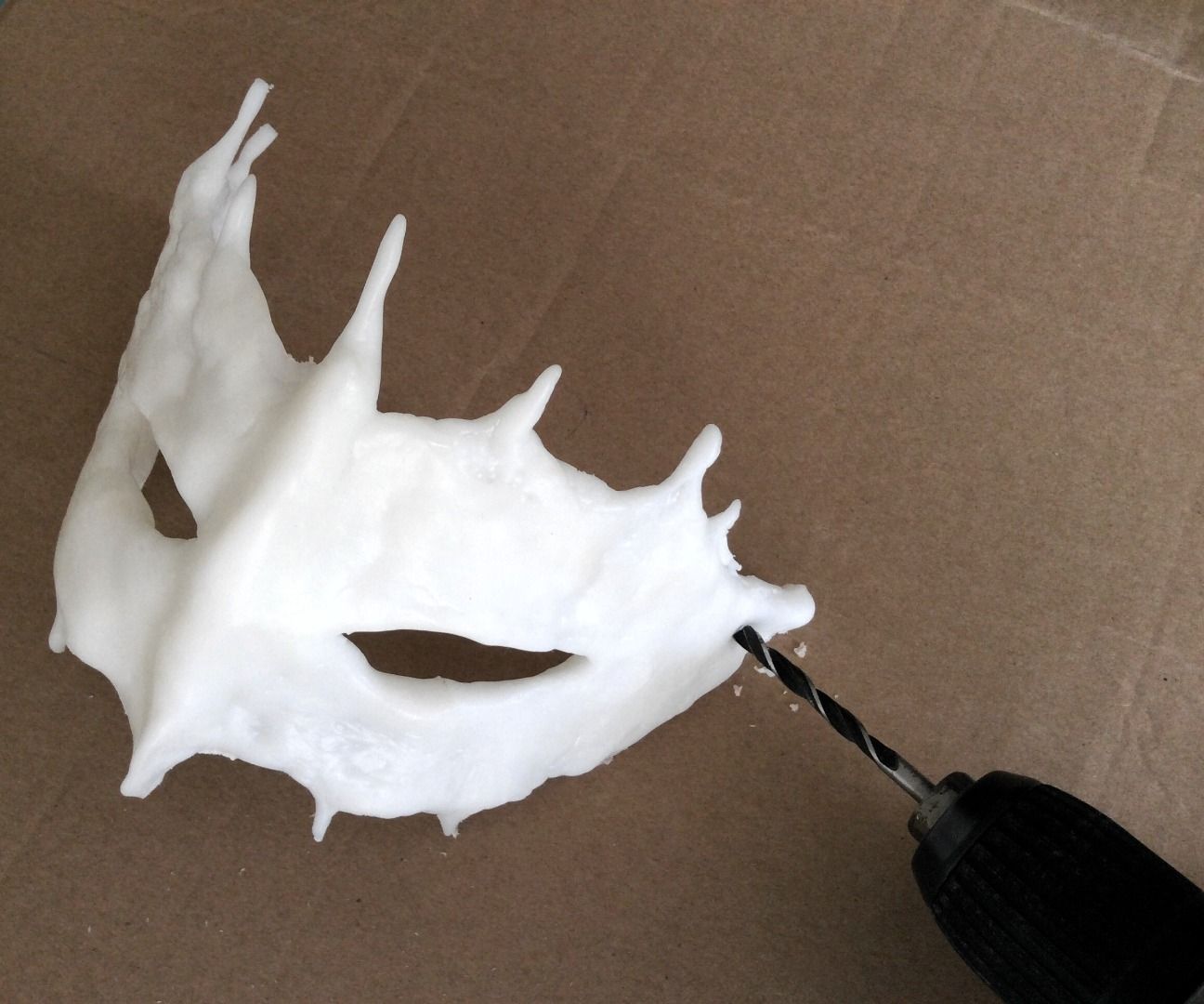 Make a Unique Quicksilver Mask Moulded From Your Face : 4 Steps (with ...