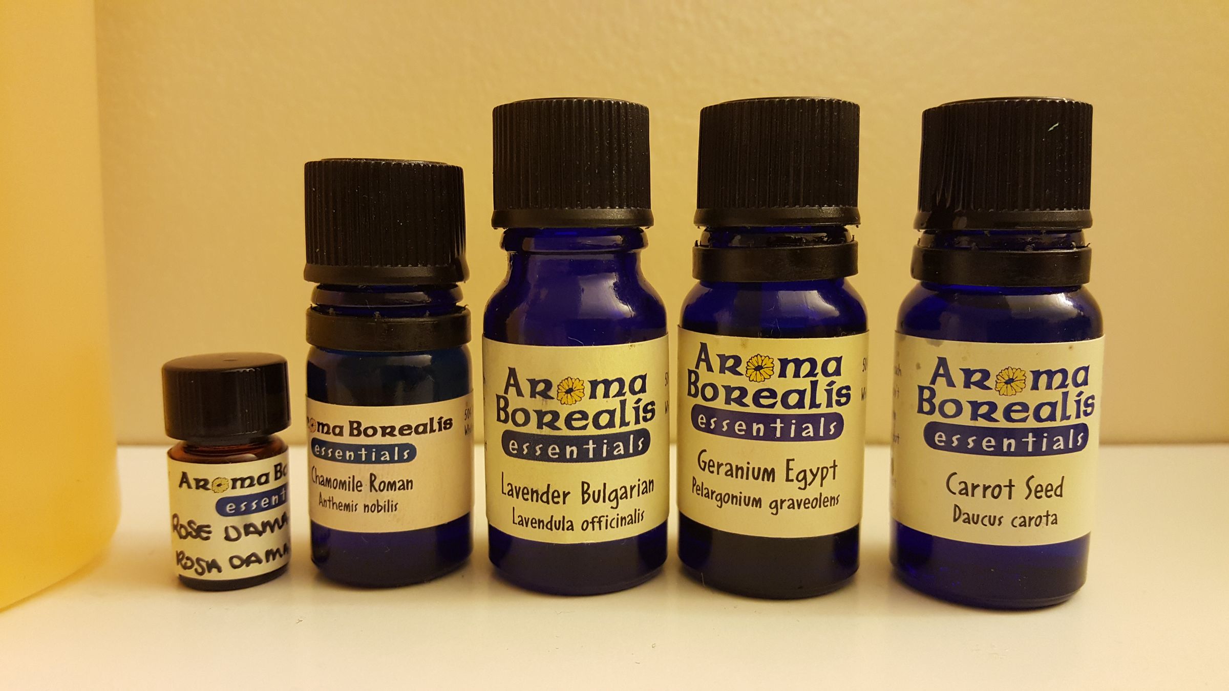 Rejuvenating Oil for Wrinkled and Aging Skin : 8 Steps - Instructables