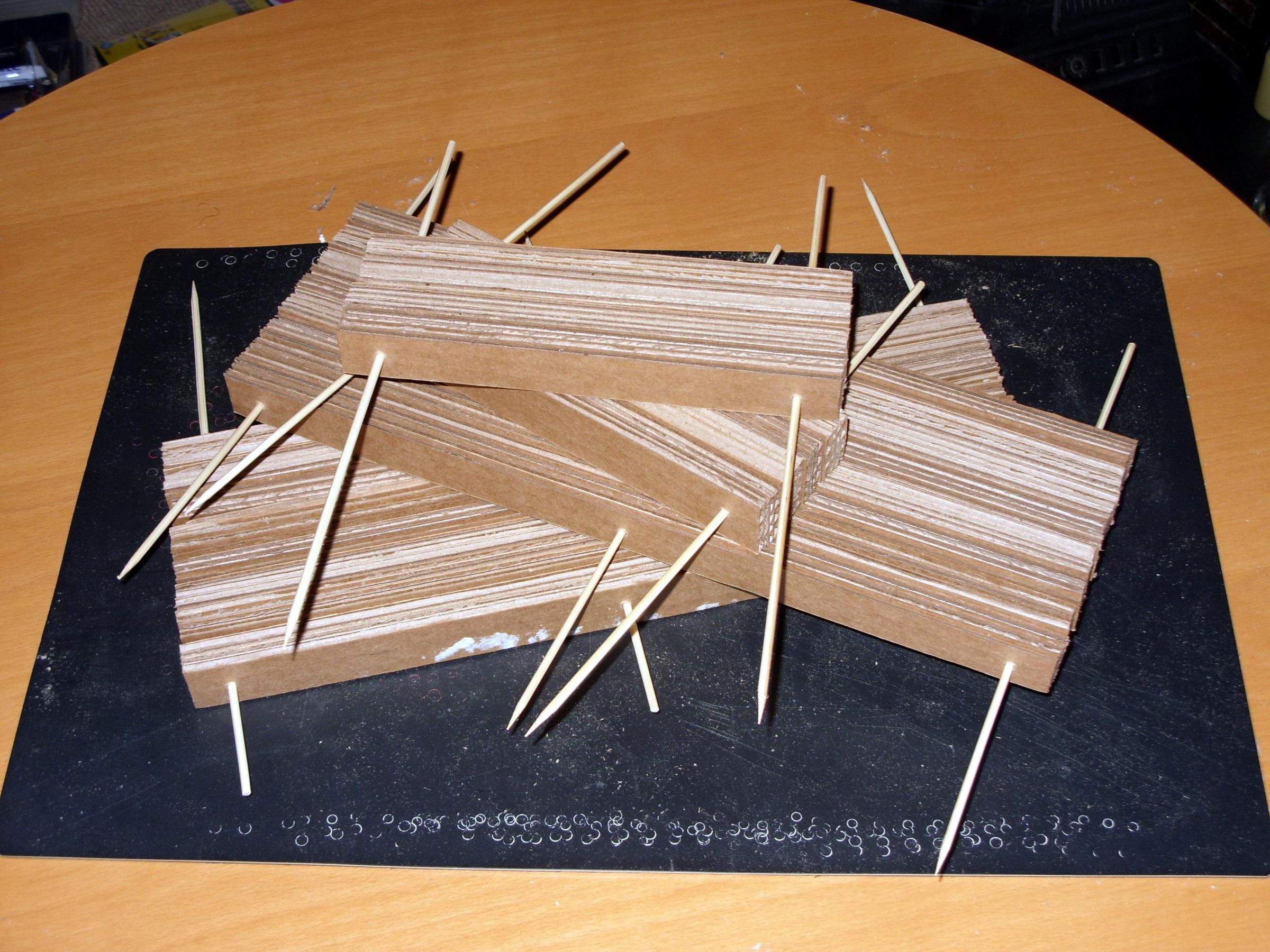 Mechanical Expanding Cardboard Lamp - This Way Up! : 20 Steps (with ...