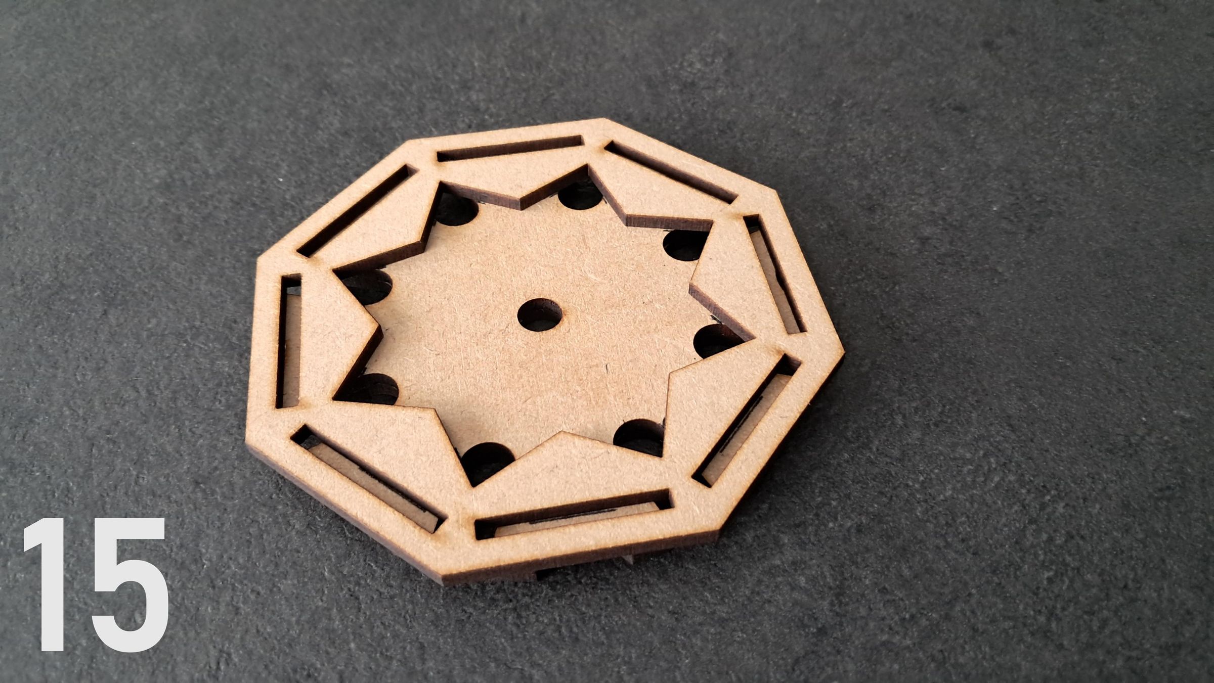 Customizable Zoetrope : 8 Steps - Instructables