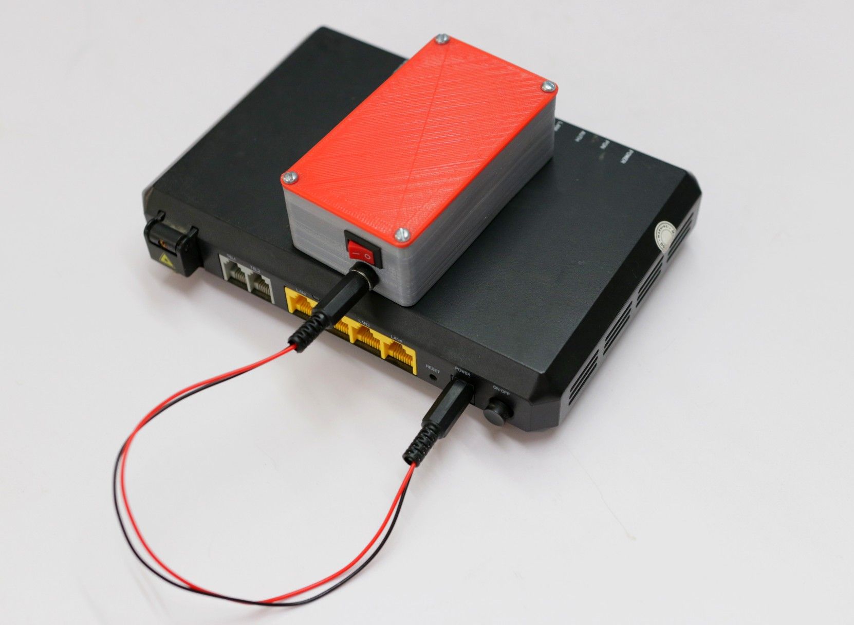 DIY Mini UPS for WiFi Router / Modem : 12 Steps (with Pictures ...