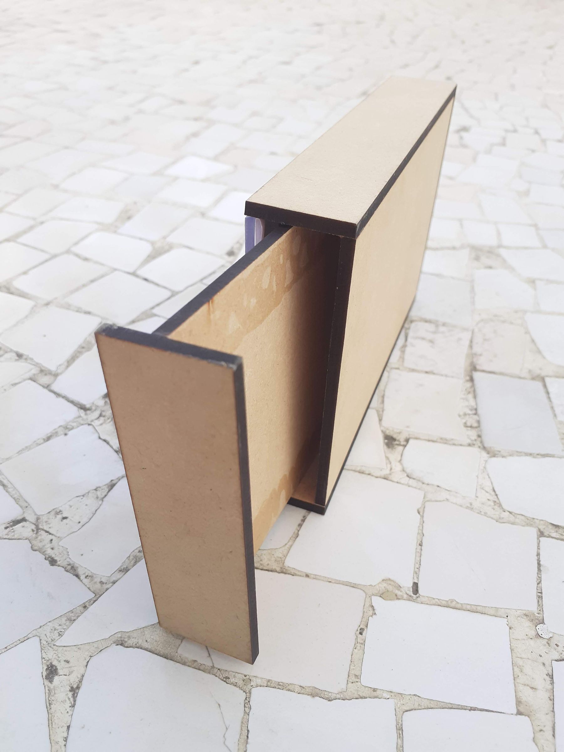 Secret Compartment in Photo Frame : 4 Steps (with Pictures) - Instructables