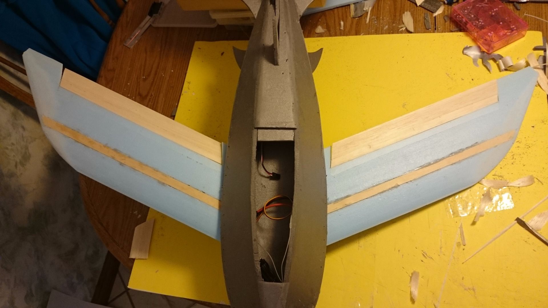 RC Airplane: Shark Style! : 23 Steps (with Pictures) - Instructables