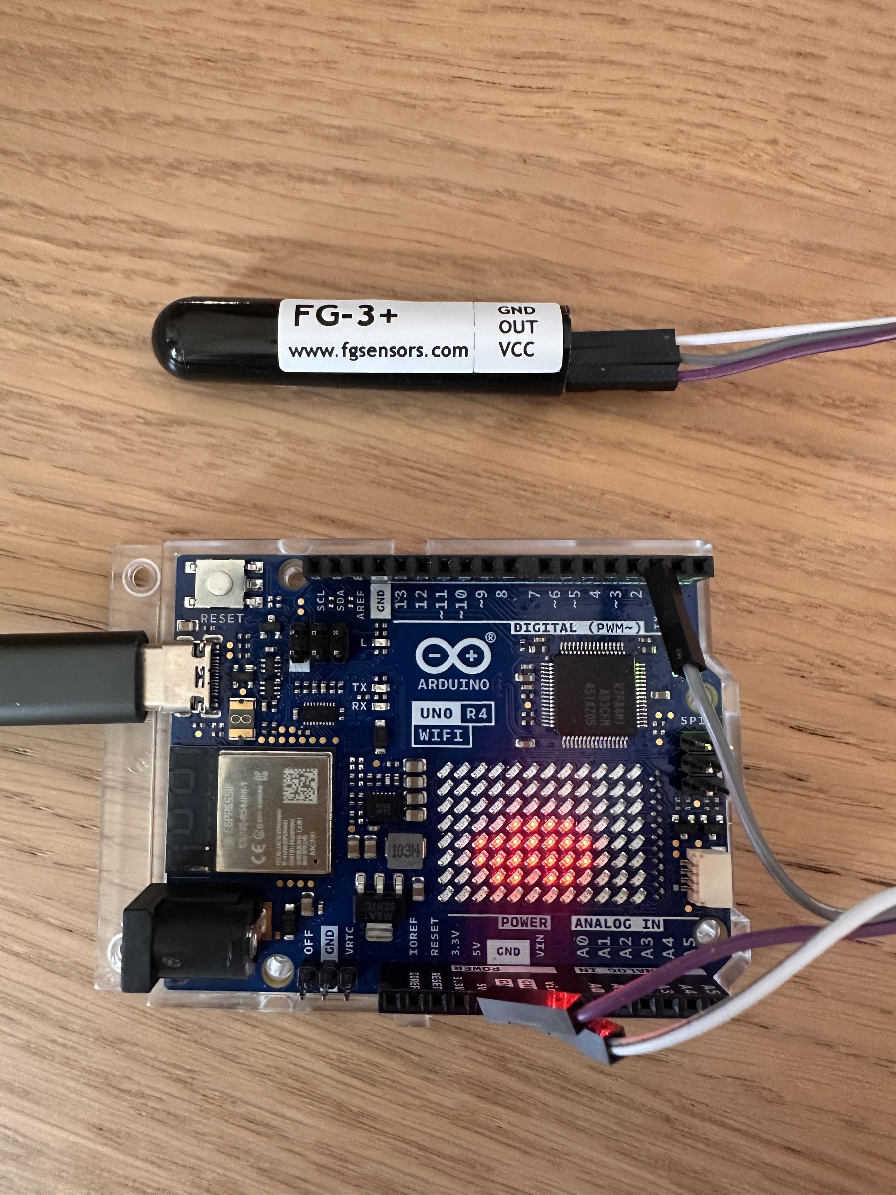 Traffic Detection and Counter Using FG-3+ and Arduino UNO R4 WiFi : 11 Steps - Instructables