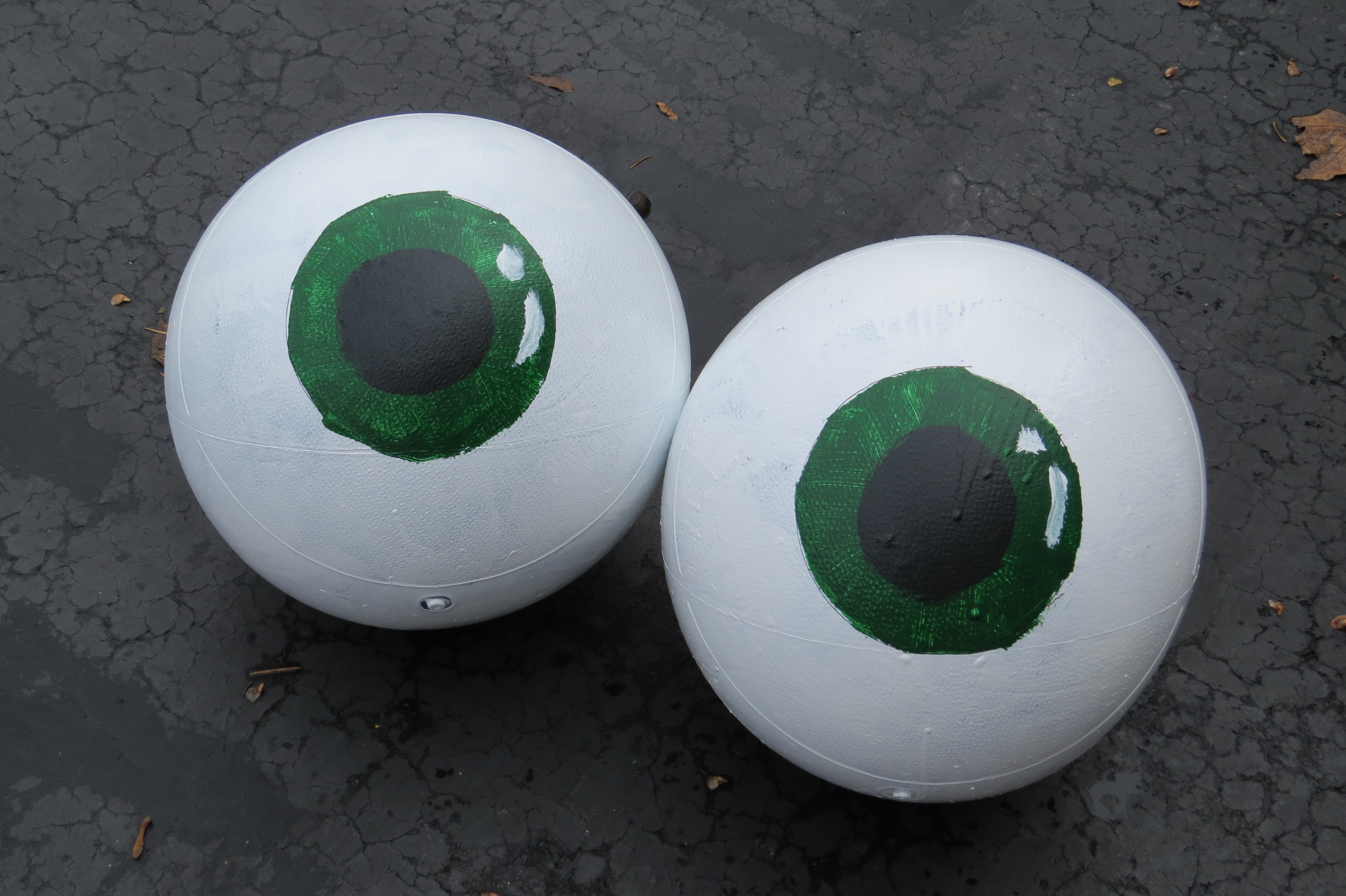 Giant Eyeball Decor : 6 Steps (with Pictures) - Instructables