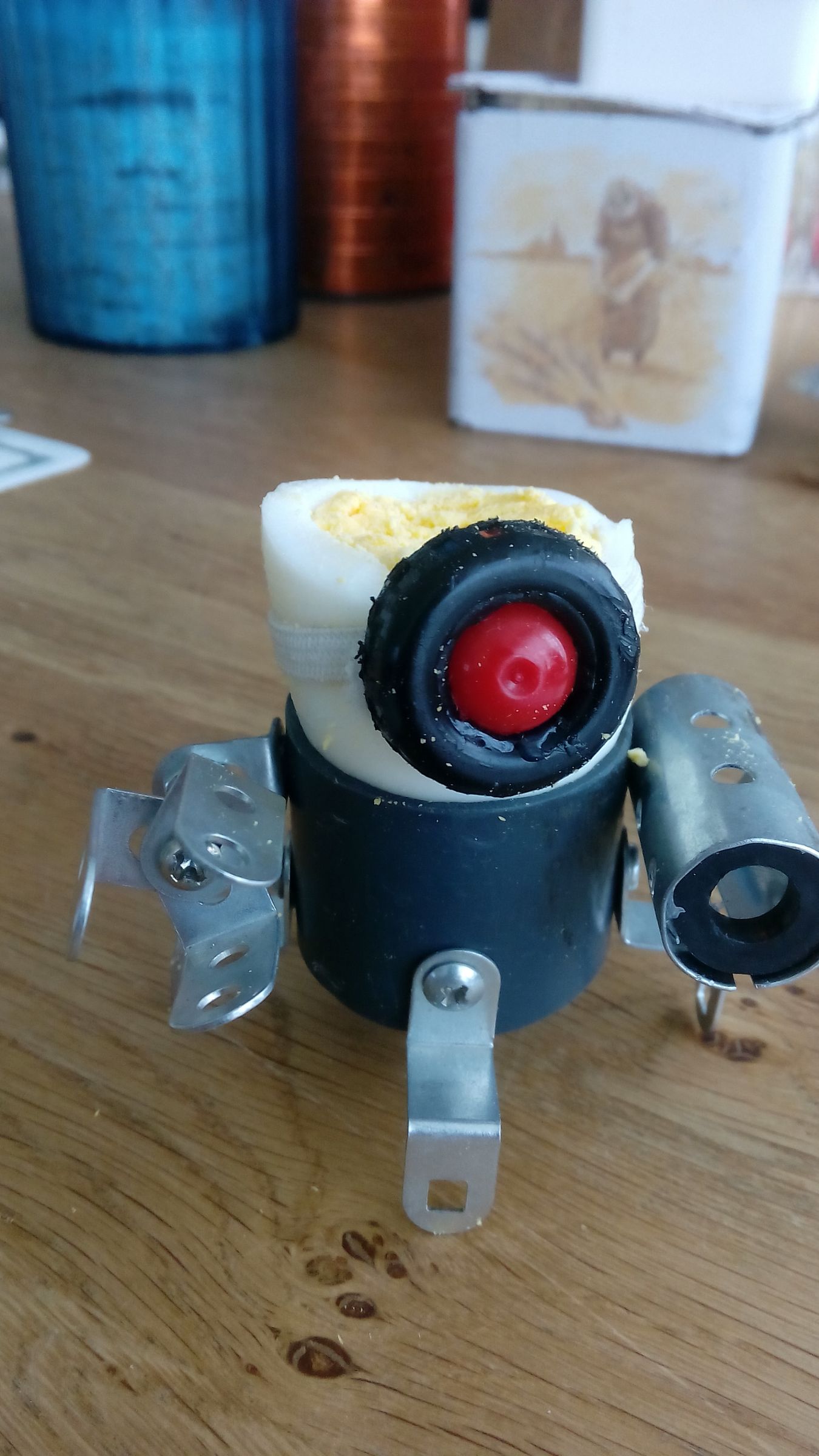 Robot Egg Cup : 6 Steps - Instructables