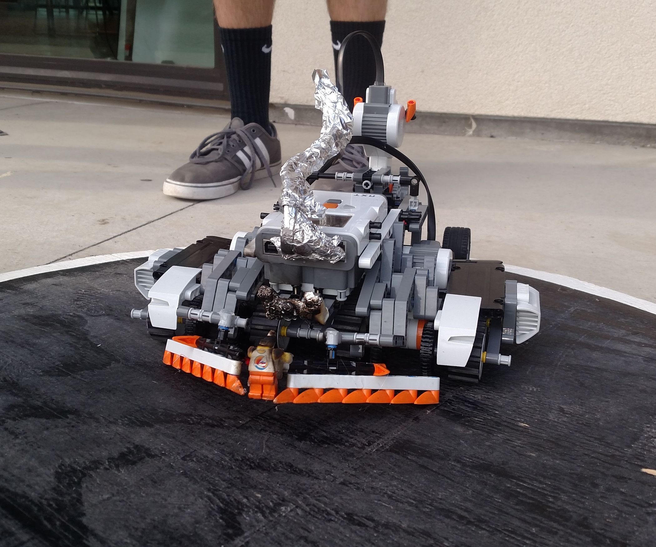 R/C Lego NXT Flamethrower Battle-bot : 14 Steps (with Pictures ...