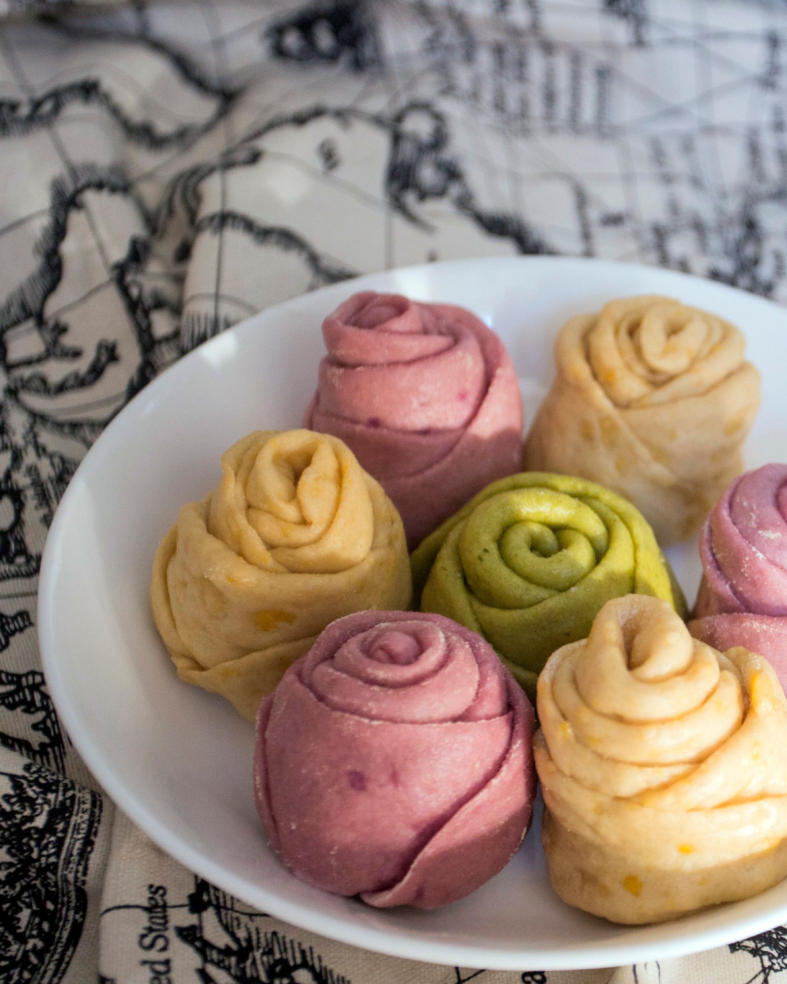 Colored Rose Steamed Bread : 7 Steps (with Pictures) - Instructables