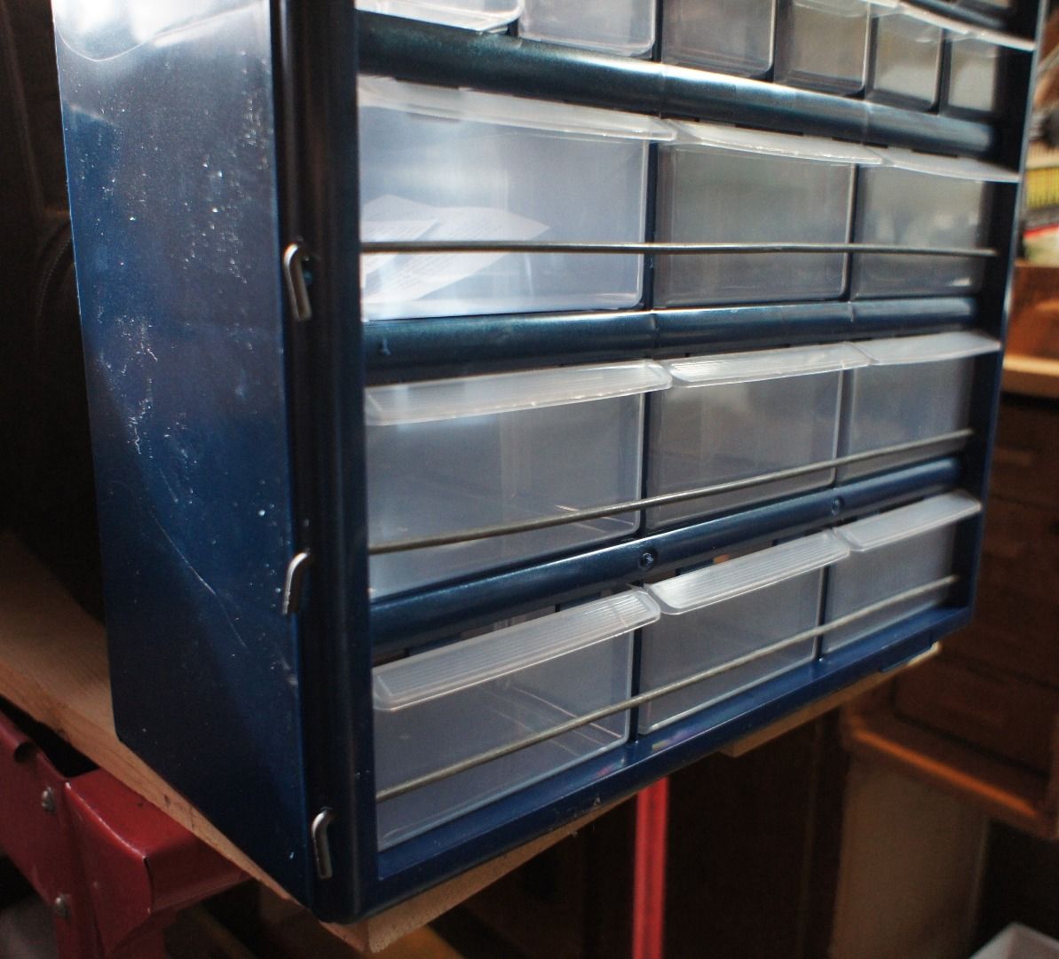 Plastic Drawer Retainers : 3 Steps (with Pictures) - Instructables