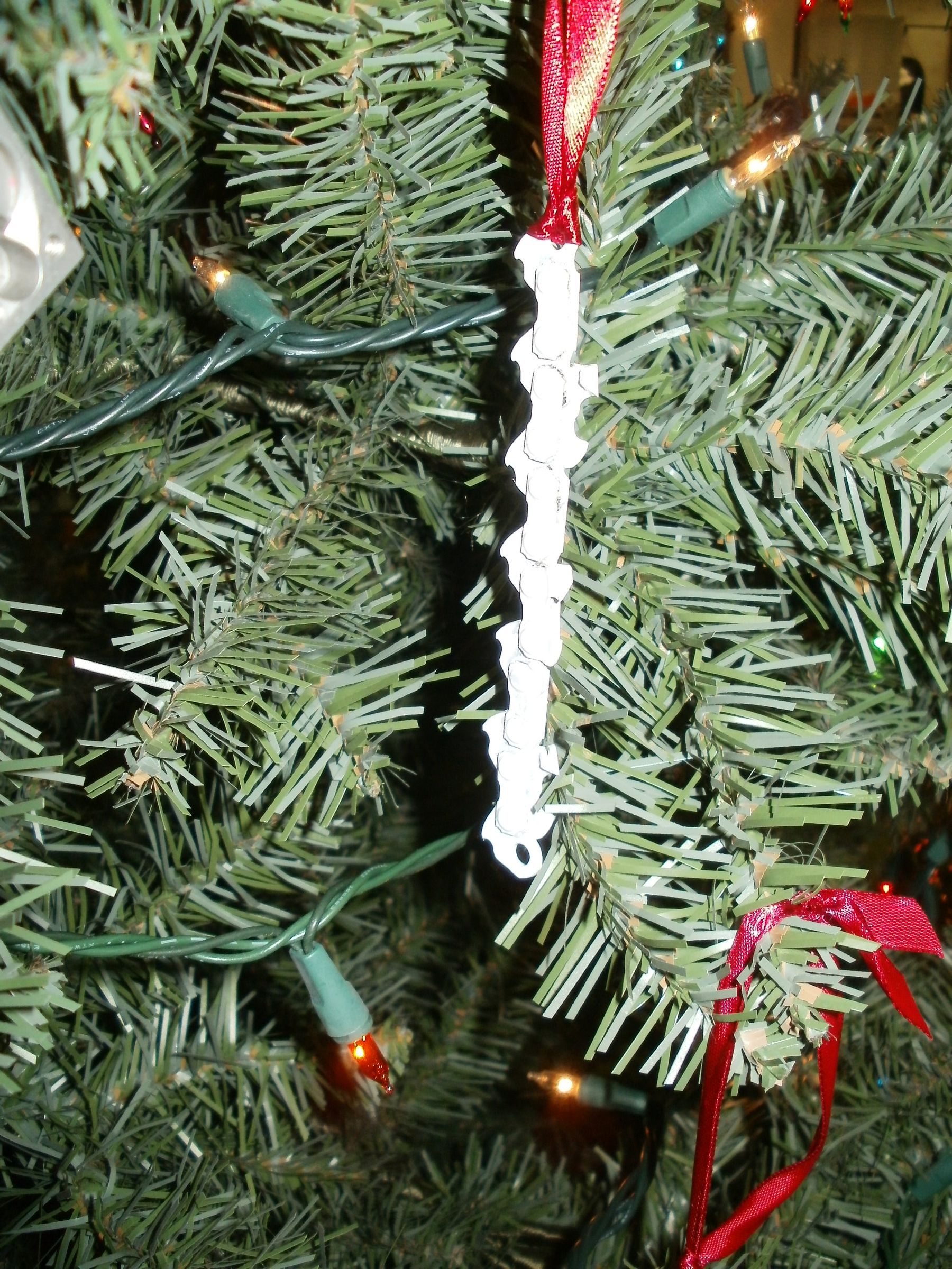 Outdoor Power Tree Ornaments : 4 Steps - Instructables
