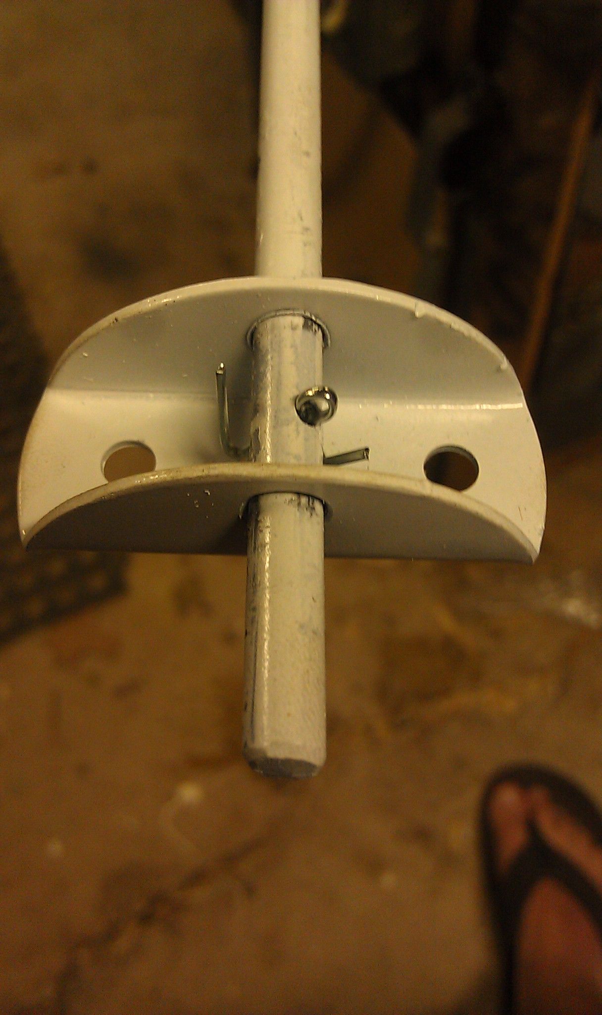 Camper Utility Rod : 4 Steps - Instructables