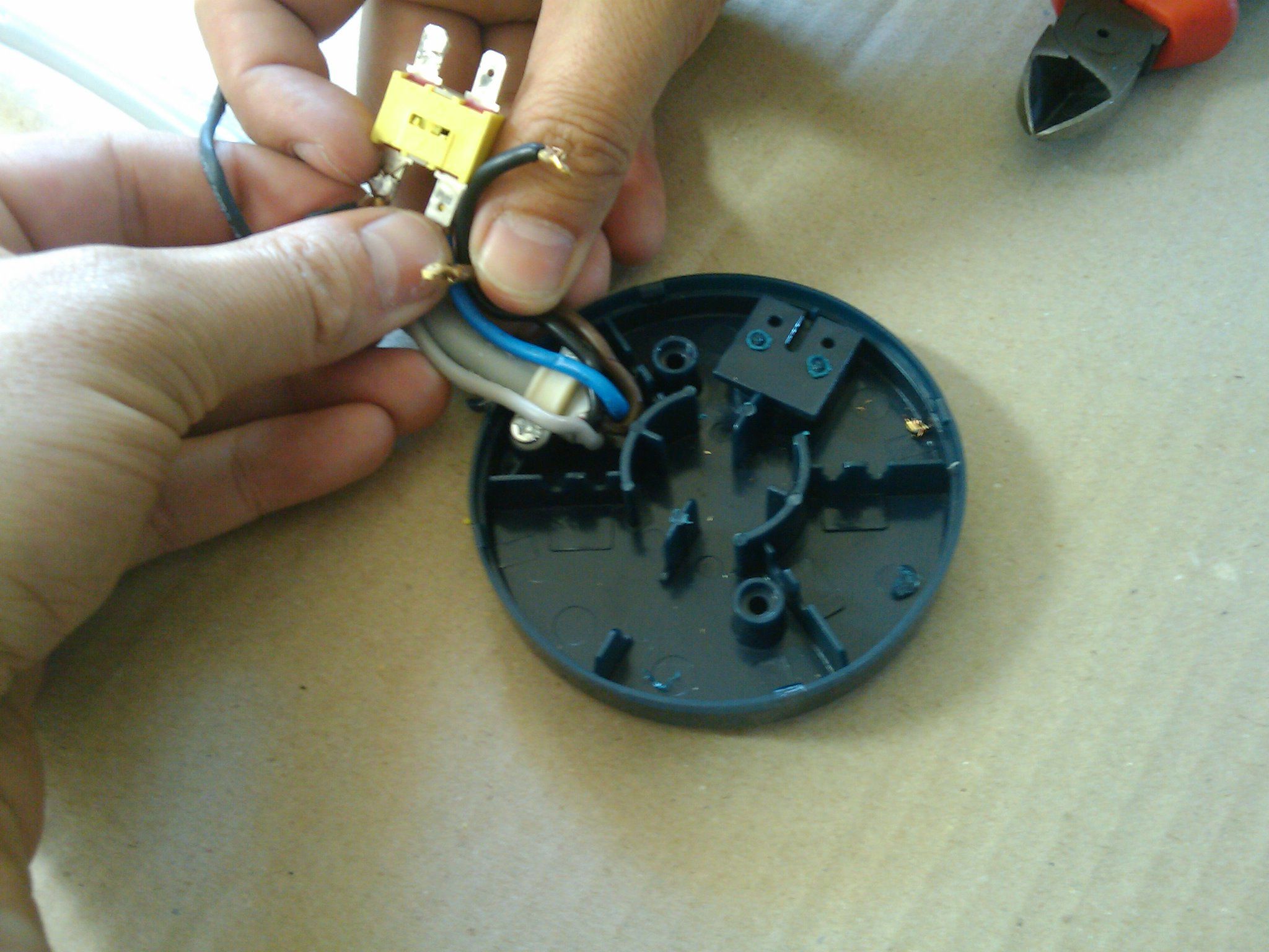 Smart Master/Slave Power Strip for Your PC [mod] (self Shutdown But ...