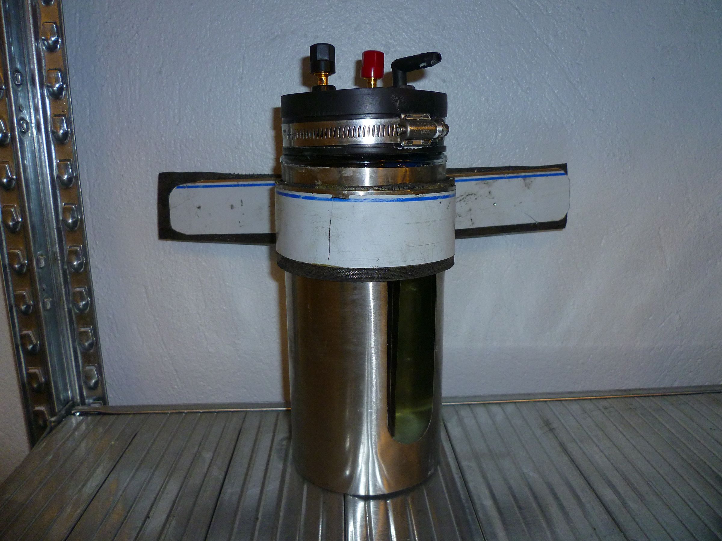 How to Assemble a HHO Generator and Why It Works : 5 Steps - Instructables