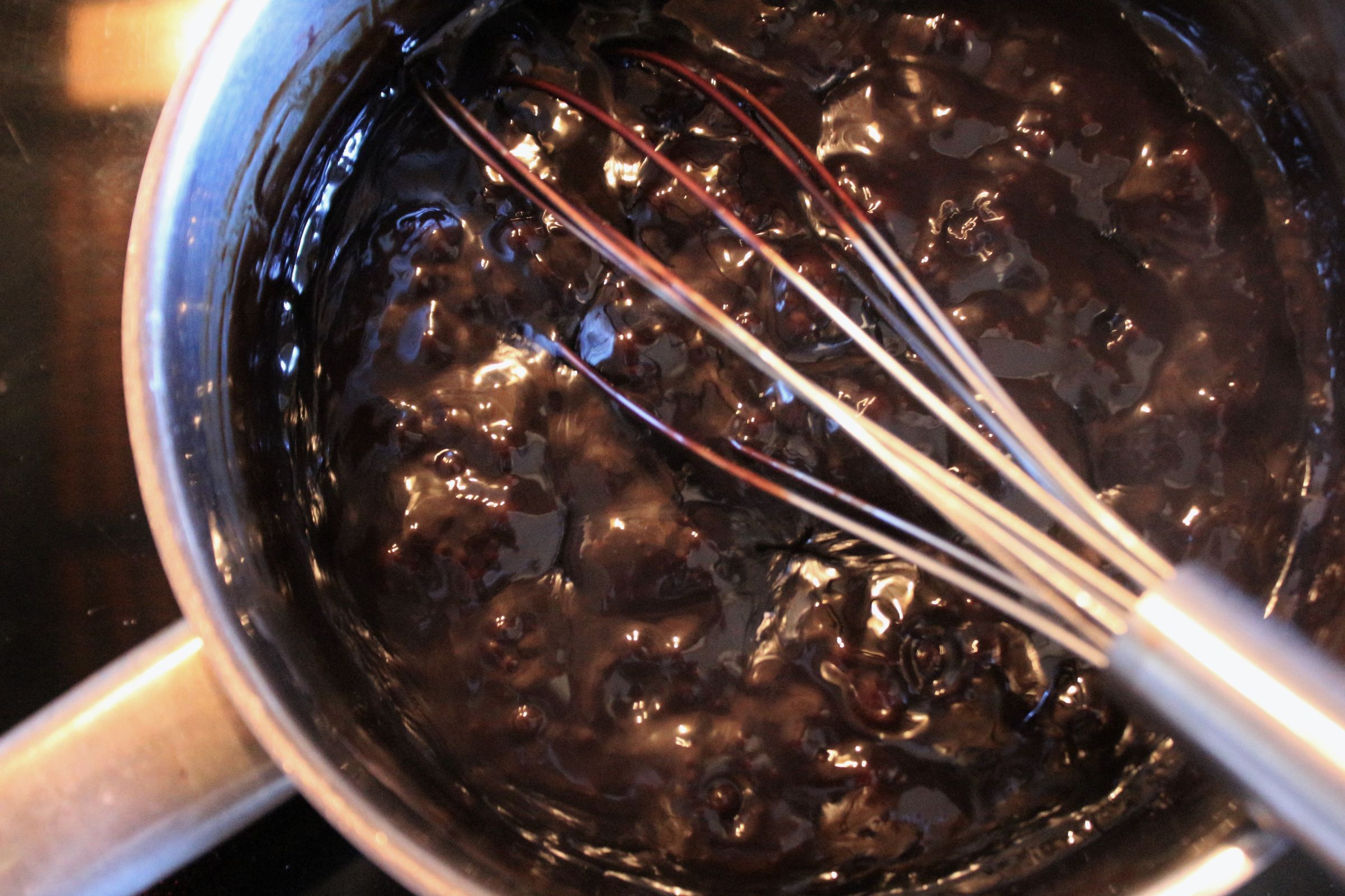 Choco Shock Cake : 7 Steps (with Pictures) - Instructables