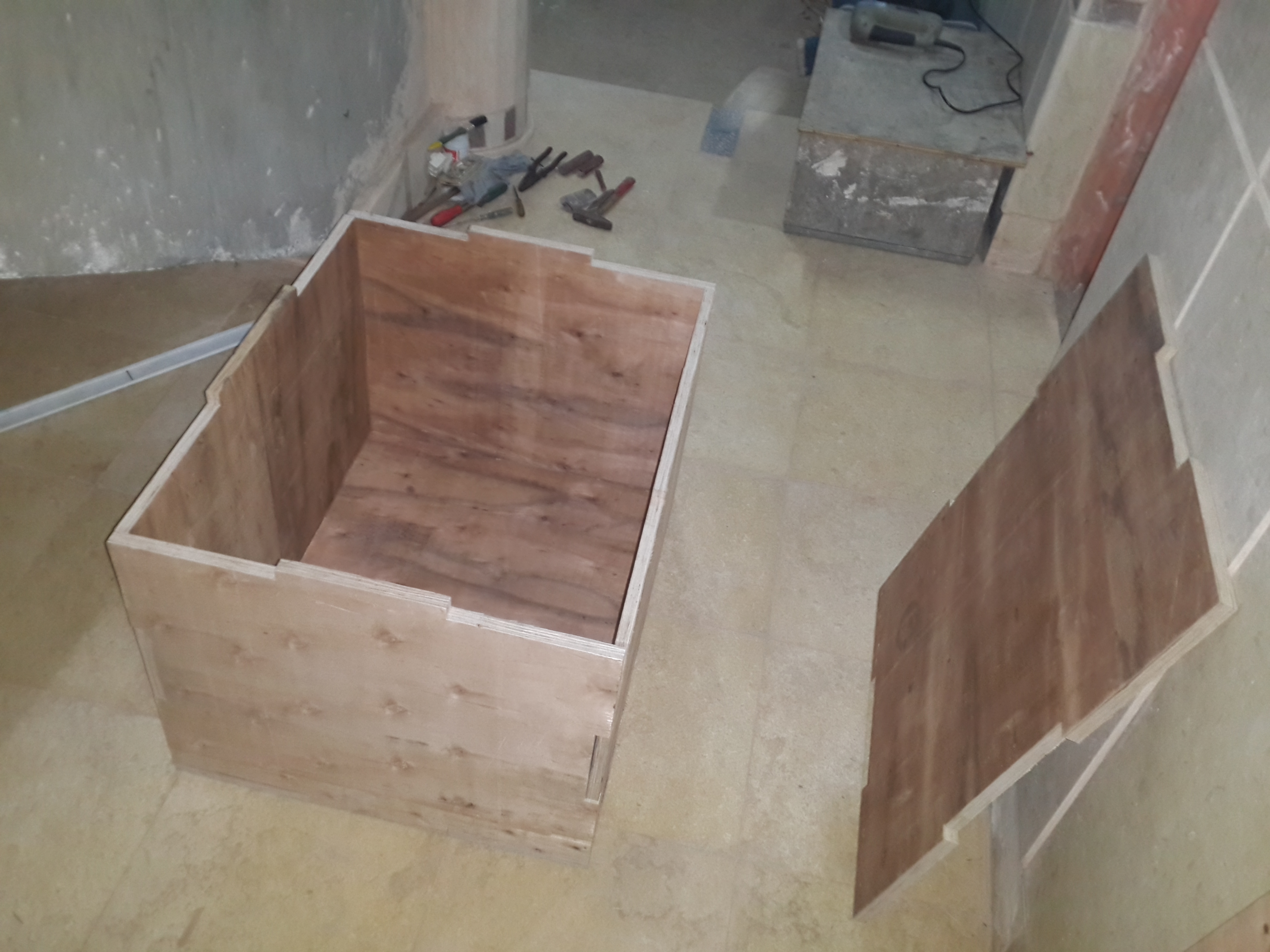 Three Sided Crossfit 3 in 1 Plyometric Jump Box - Instructables