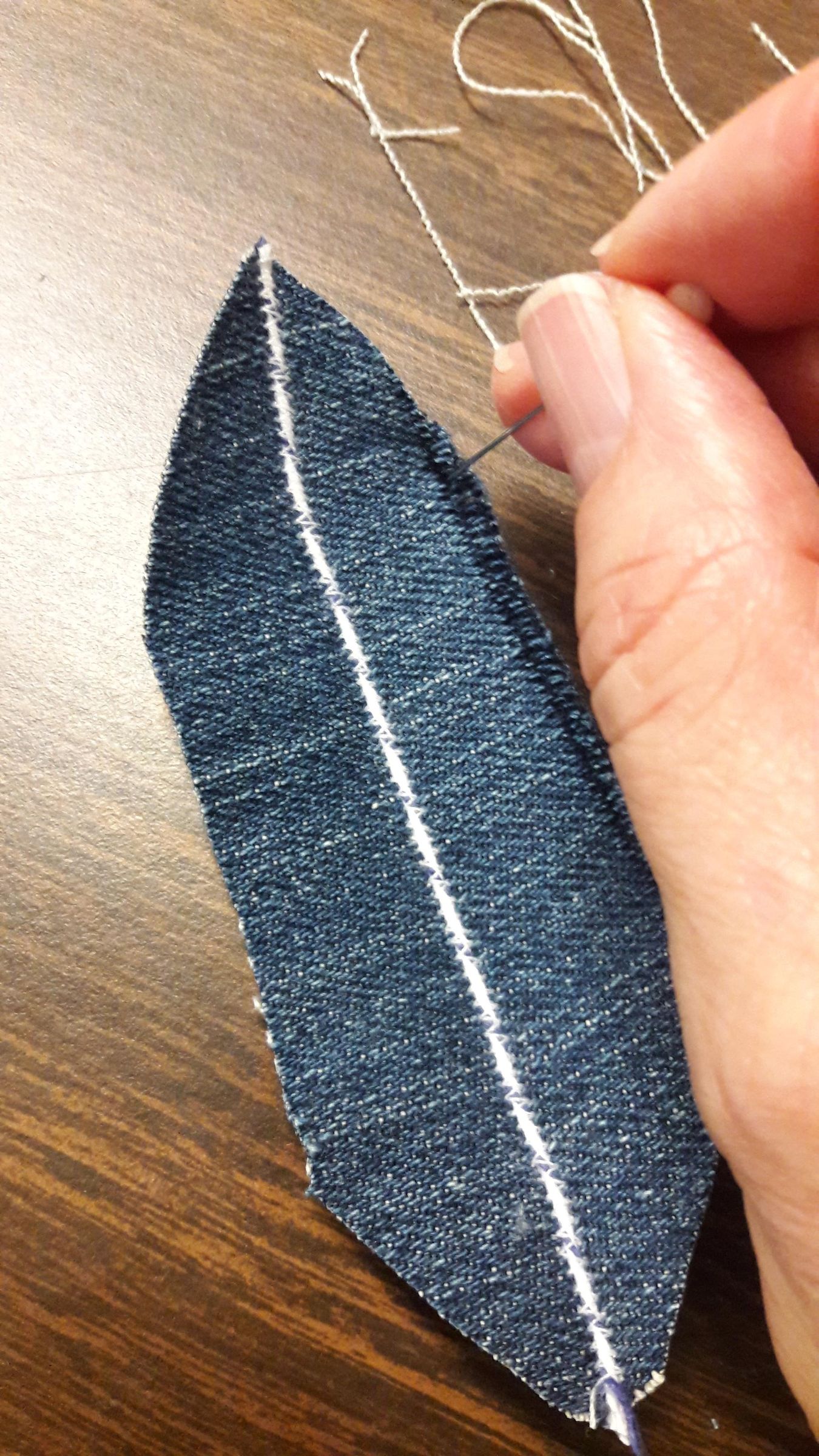 Upcycled Denim Feathers : 6 Steps (with Pictures) - Instructables