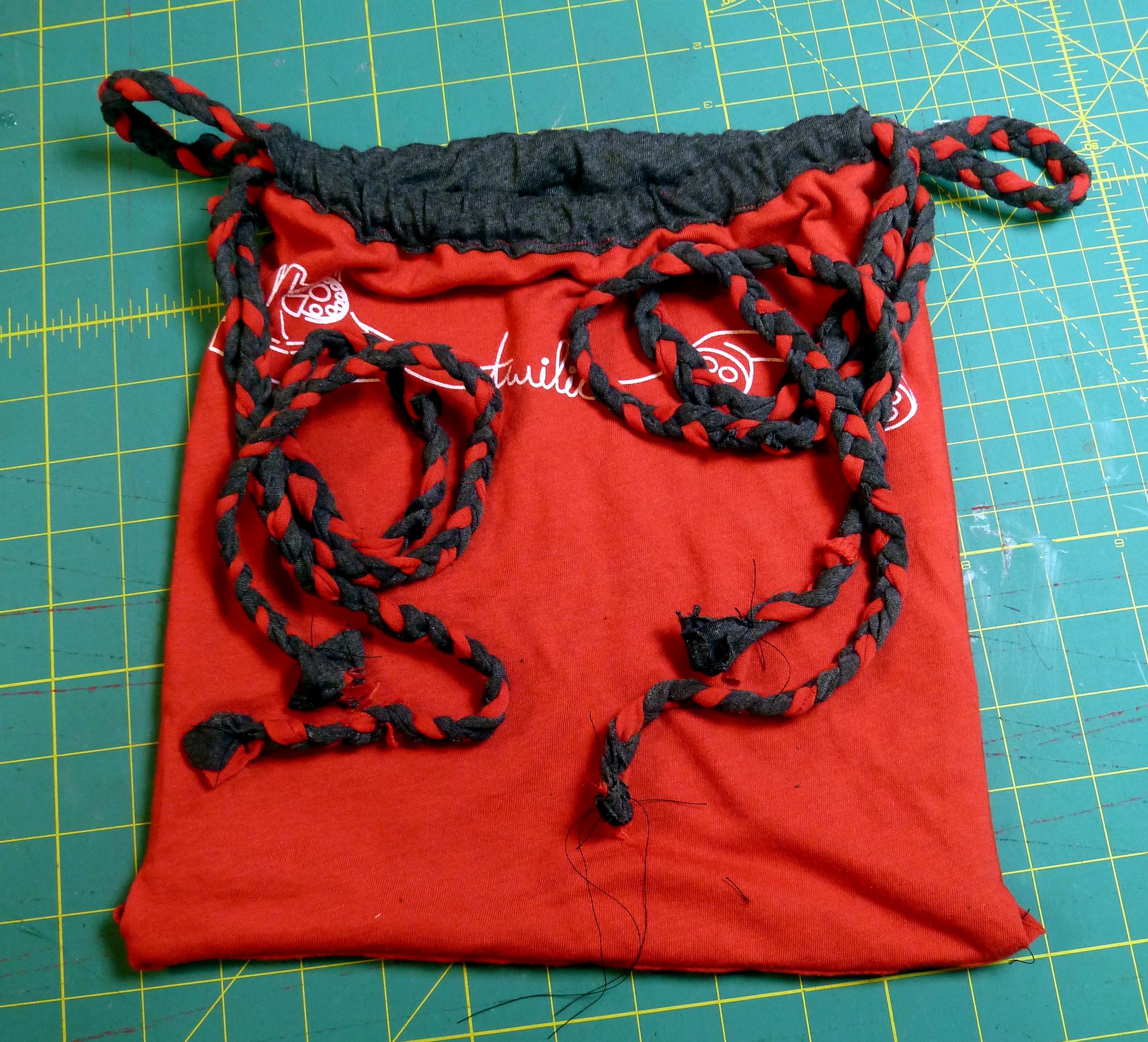 Function-Reversible Drawstring Backpack/Pouch : 7 Steps (with Pictures ...