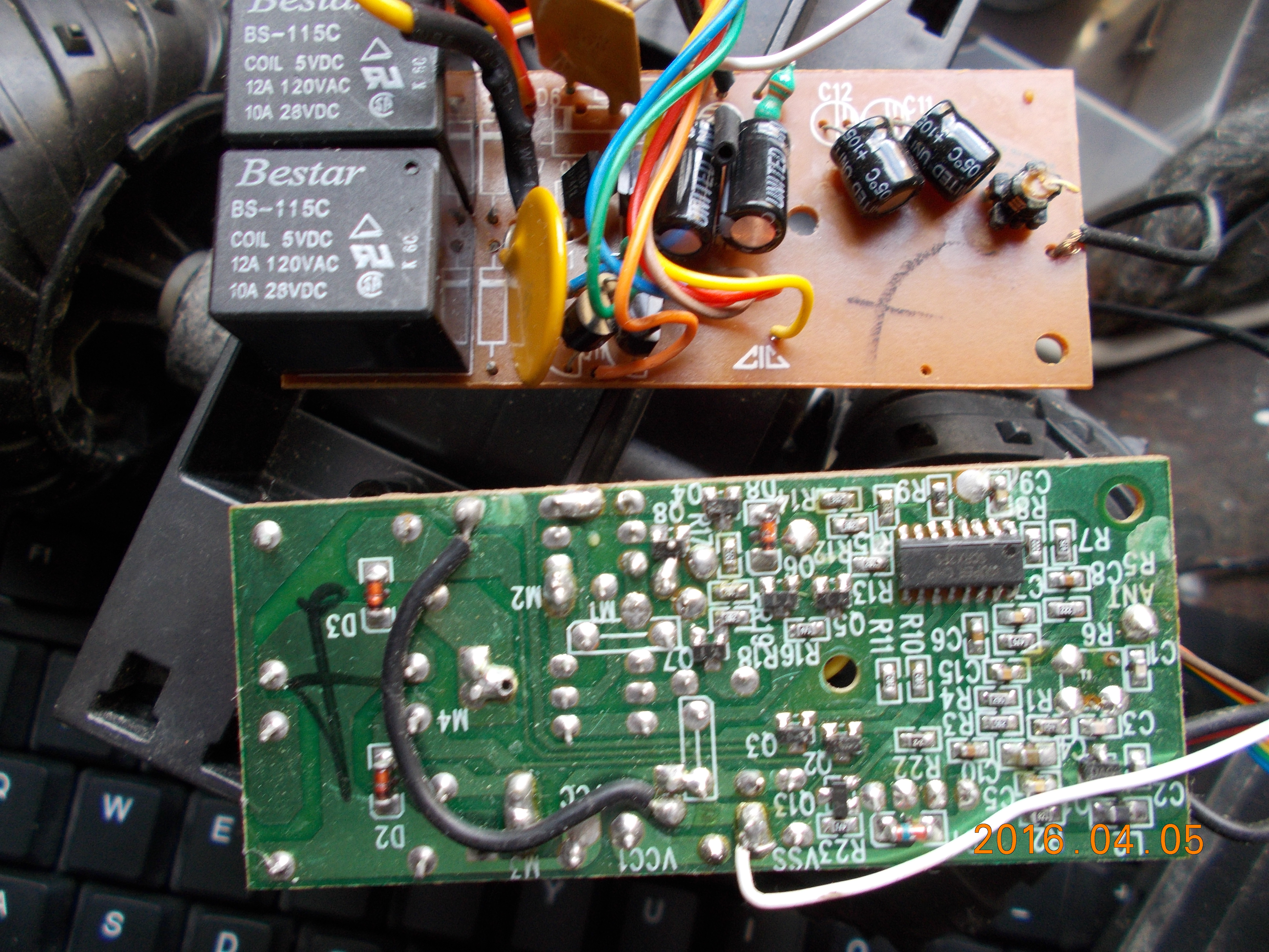 IoT - Controlling a Raspberry Pi Robot Over Internet With HTML and ...