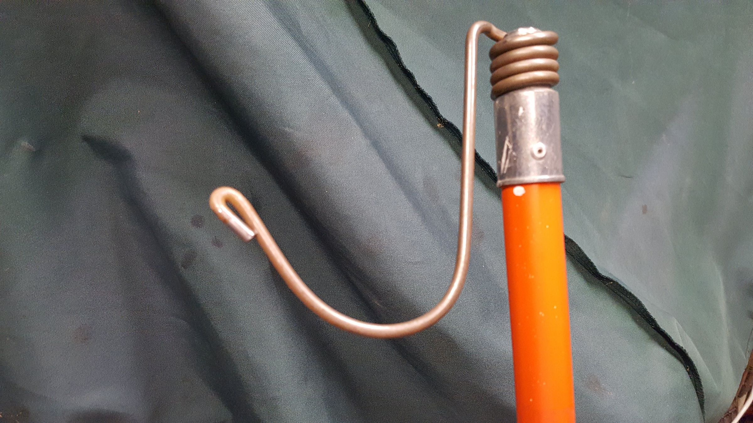 Reach-Hook in Minutes! : 8 Steps (with Pictures) - Instructables