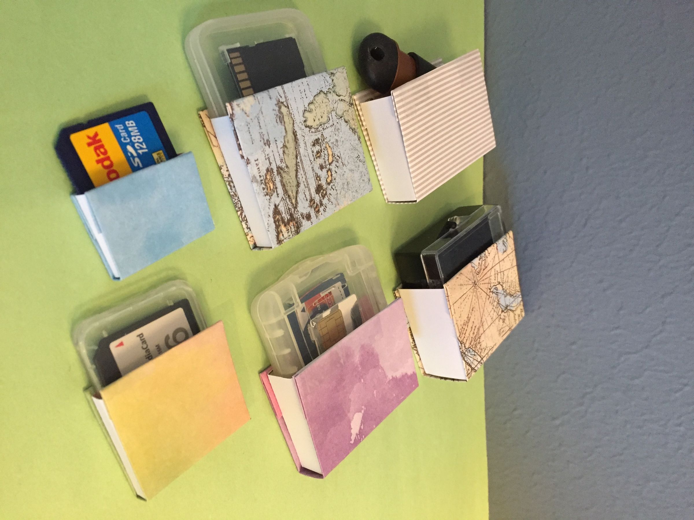 Mini Digital Library Bookcase : 5 Steps (with Pictures) - Instructables