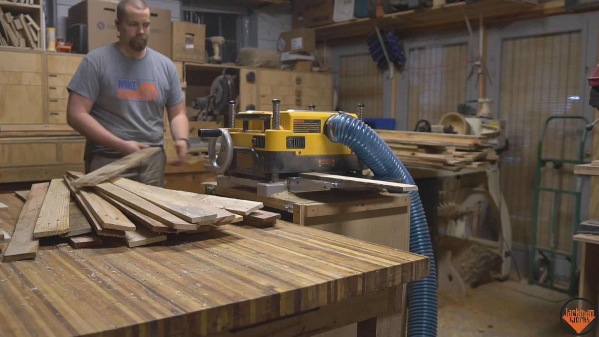 Pallet Wood Slat Bench : 11 Steps (with Pictures) - Instructables