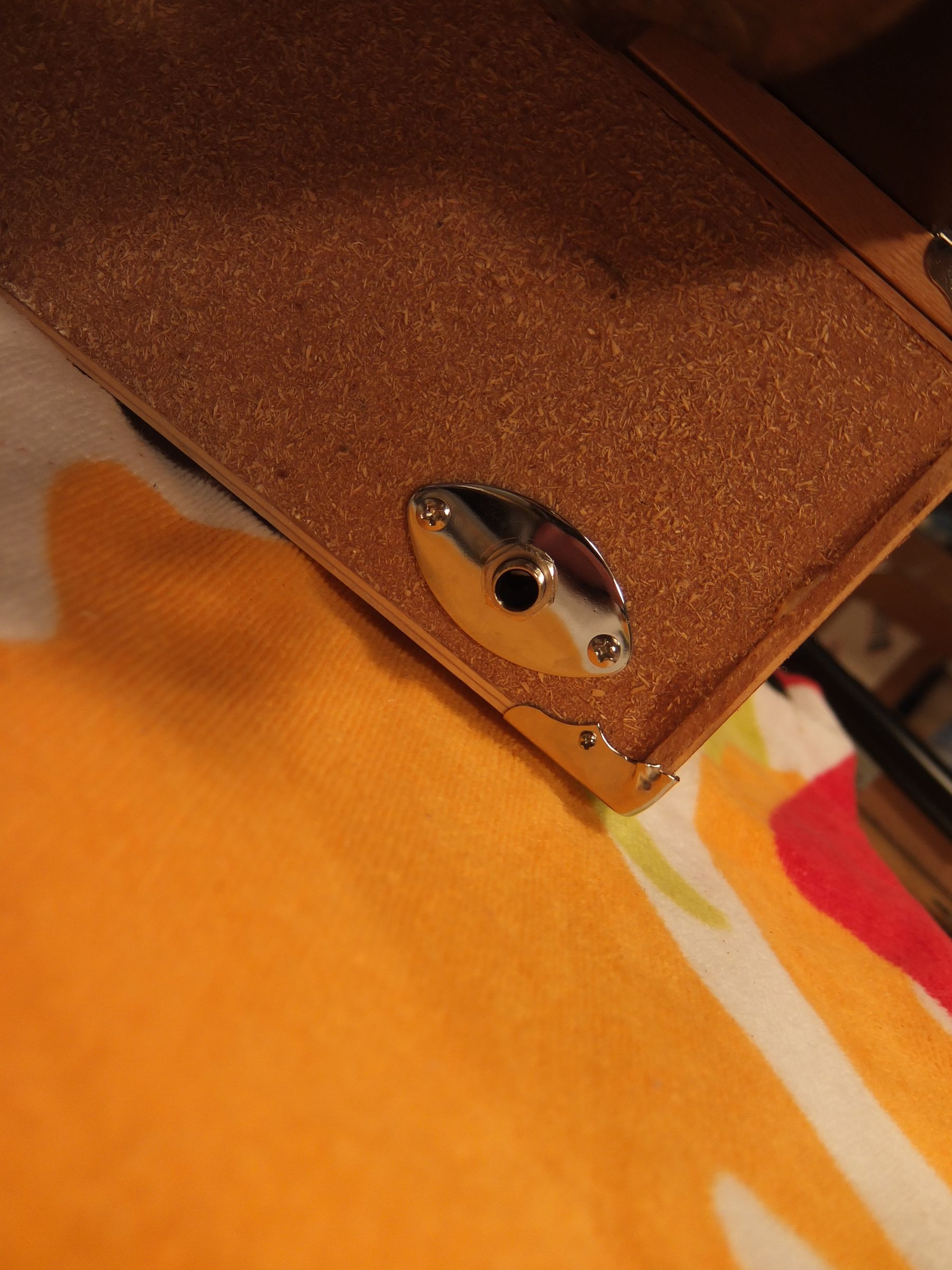 Cigar Box Guitar With Hidden Whiskey Mini-Bar : 19 Steps (with Pictures ...