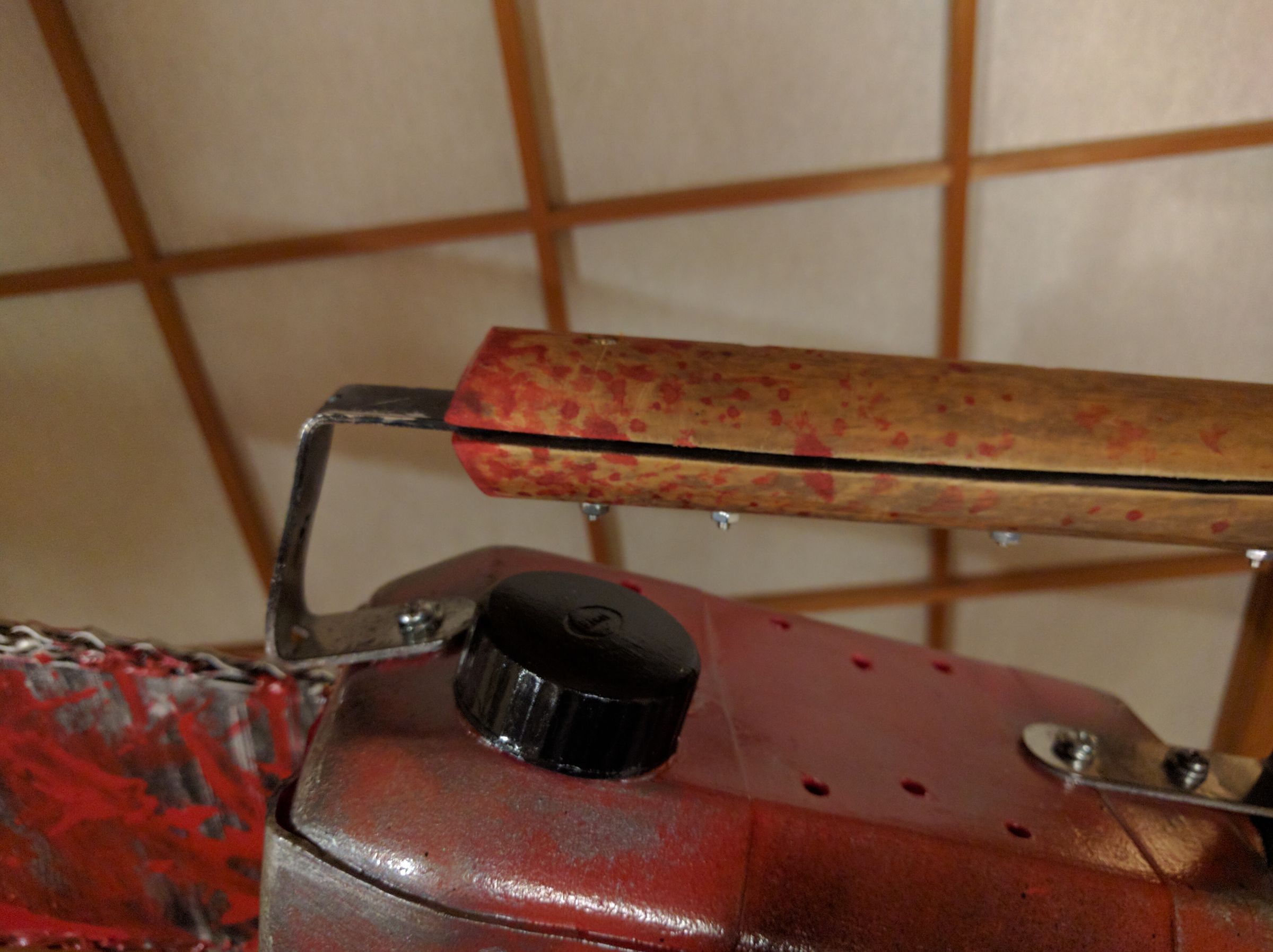 Evil Dead 2 Chainsaw : 12 Steps (with Pictures) - Instructables