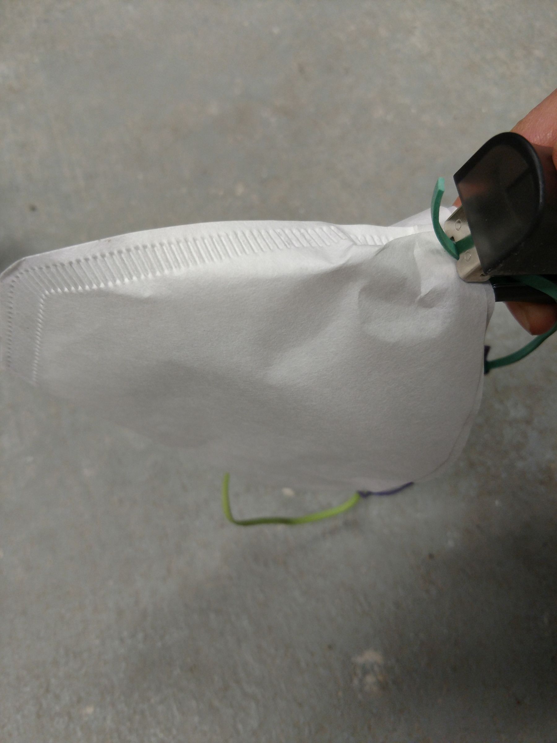 Coffee Filter Make-do Face Masks : 4 Steps - Instructables