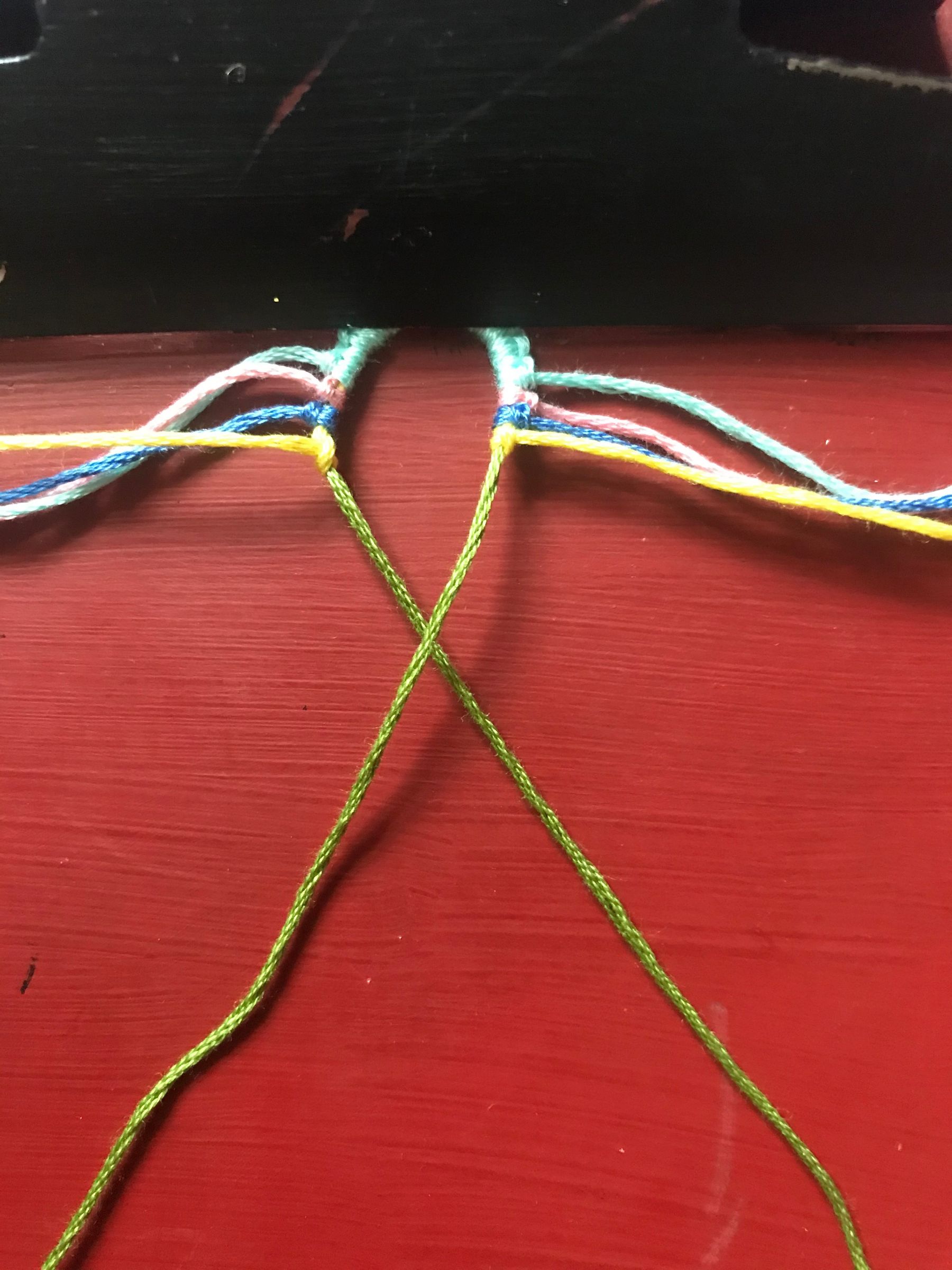 Friendship Bracelet With Teardrop Loop and Triangle Ending : 7 Steps ...