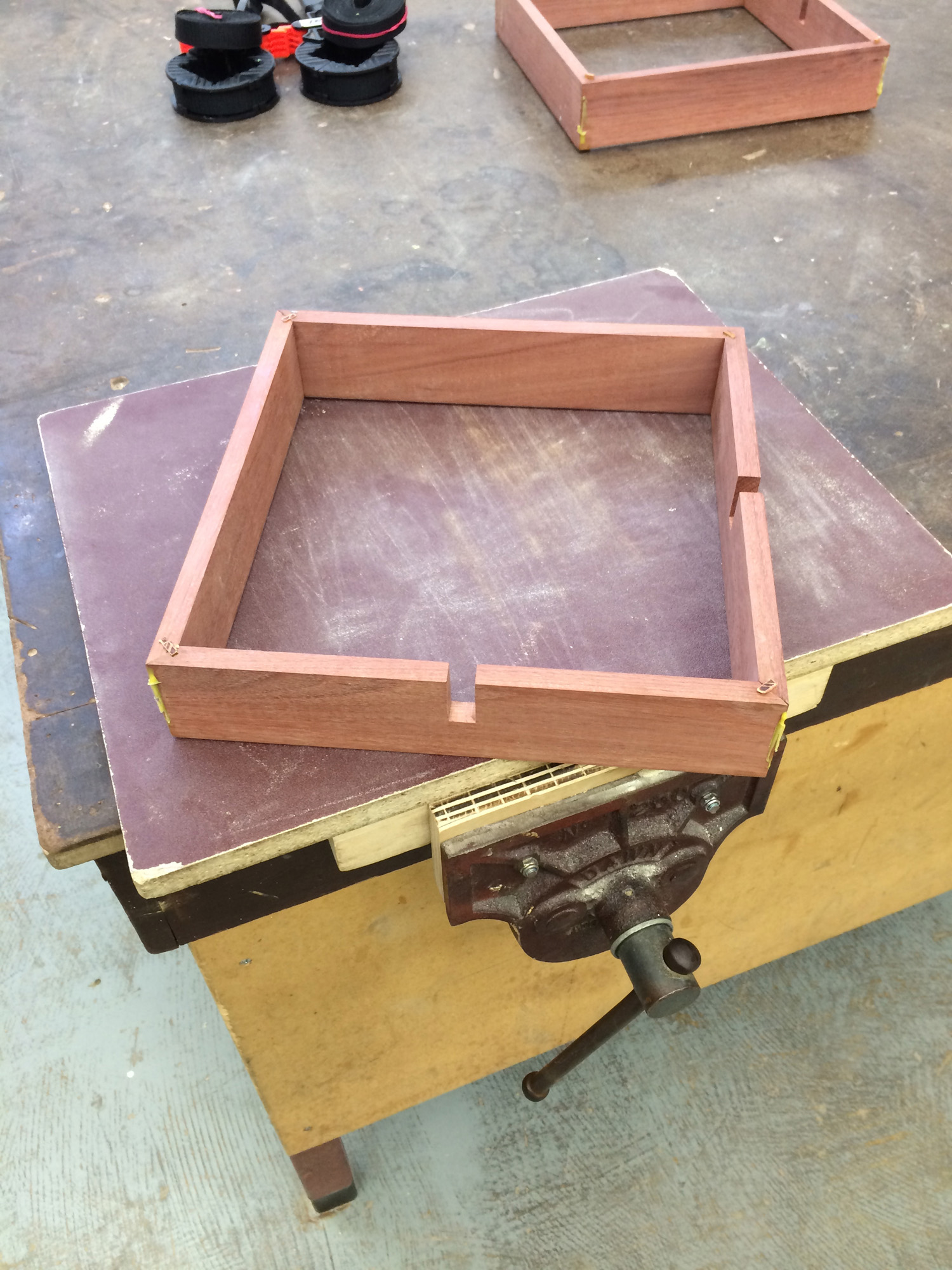 Retro Shadow Box With Splined Mitres : 7 Steps (with Pictures ...