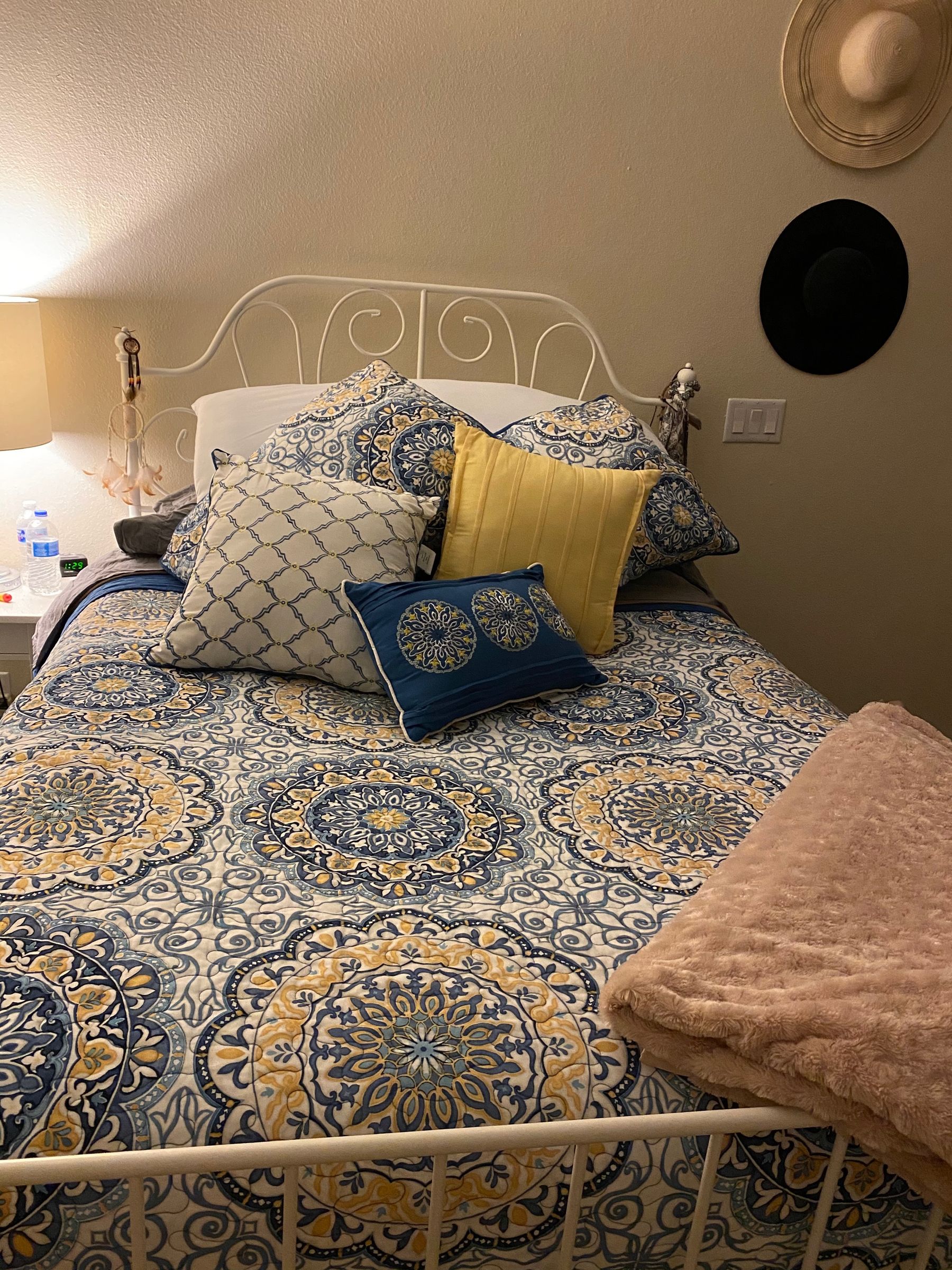 How to Make a Bed : 12 Steps - Instructables