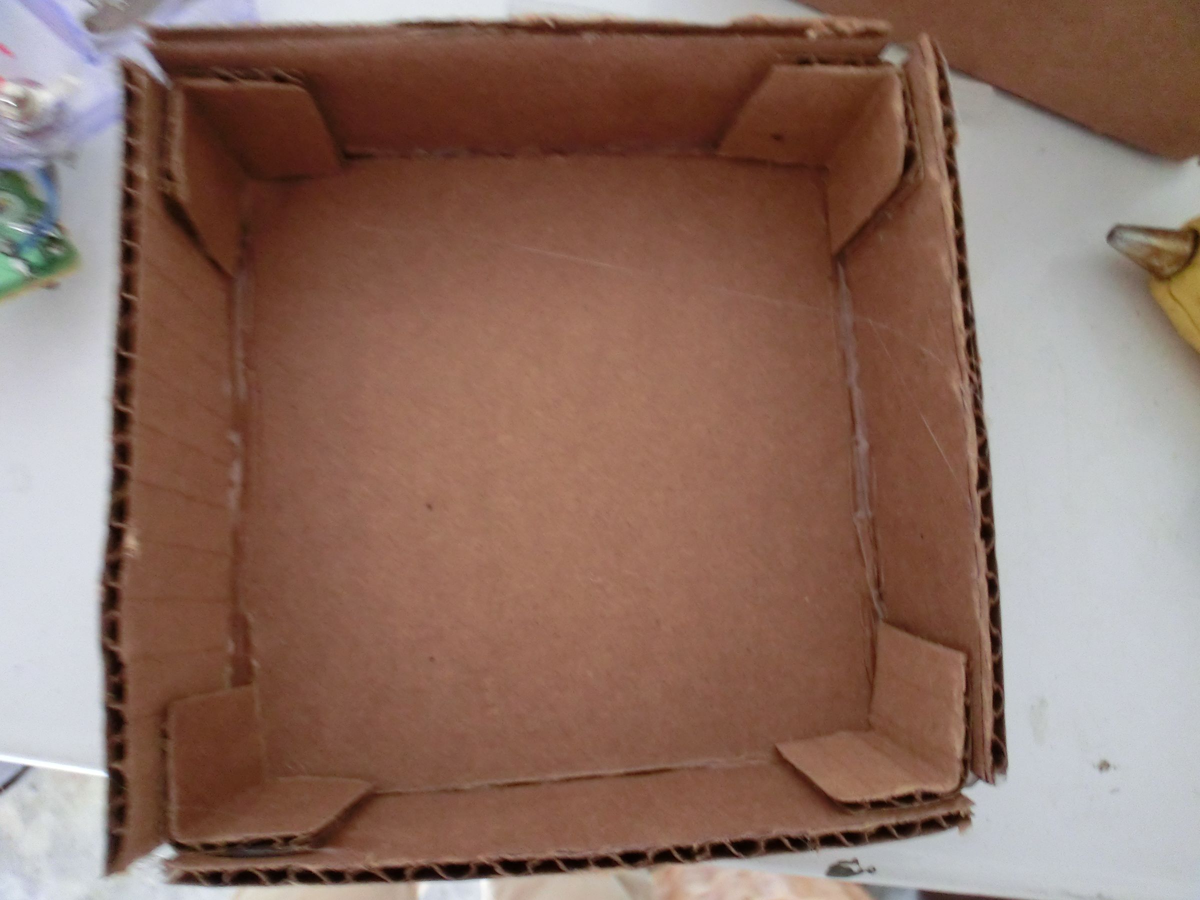 Minecraft Cardboard Chest : 8 Steps - Instructables