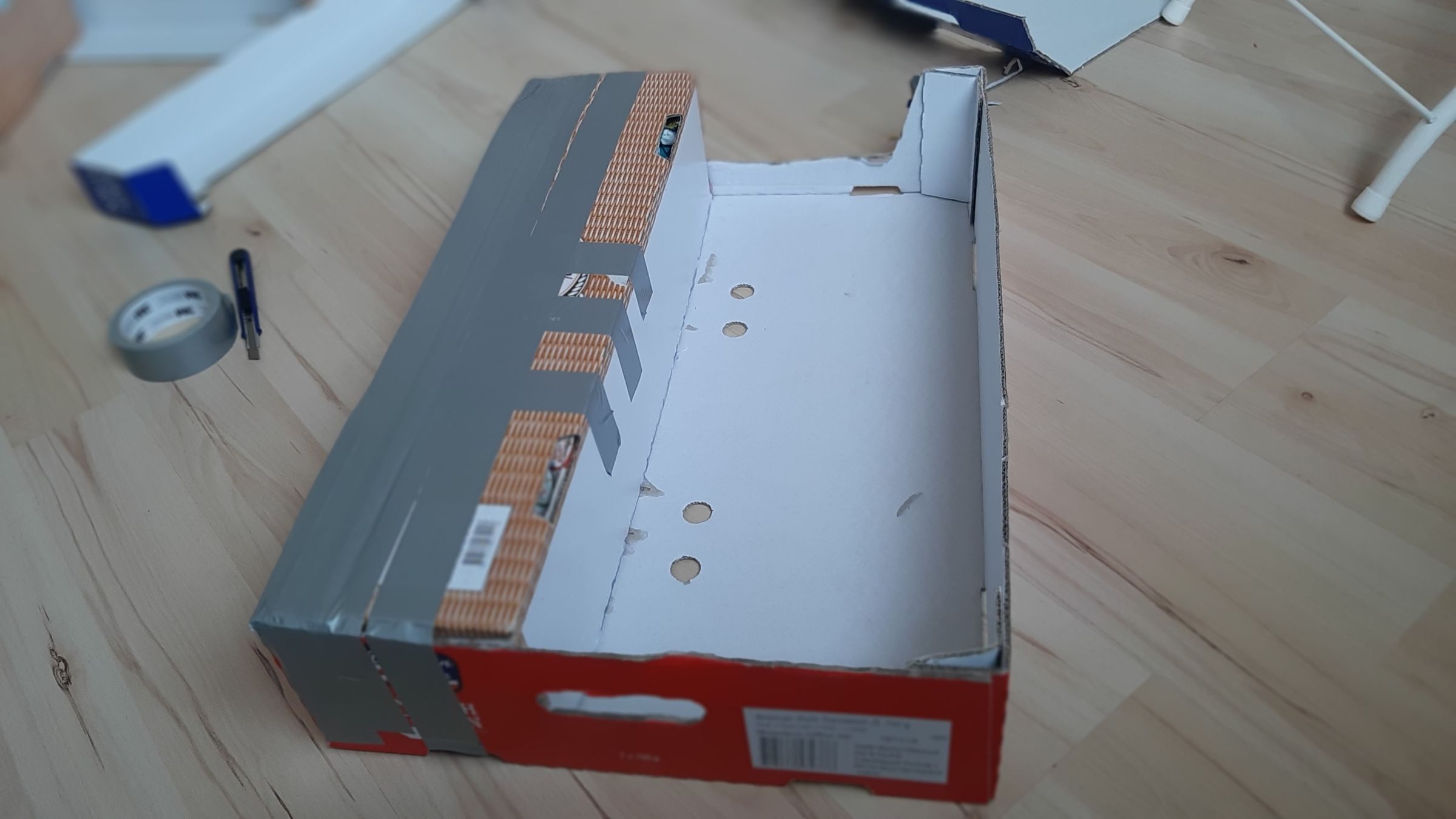 Kids Bookshelf From Cardboard : 6 Steps - Instructables