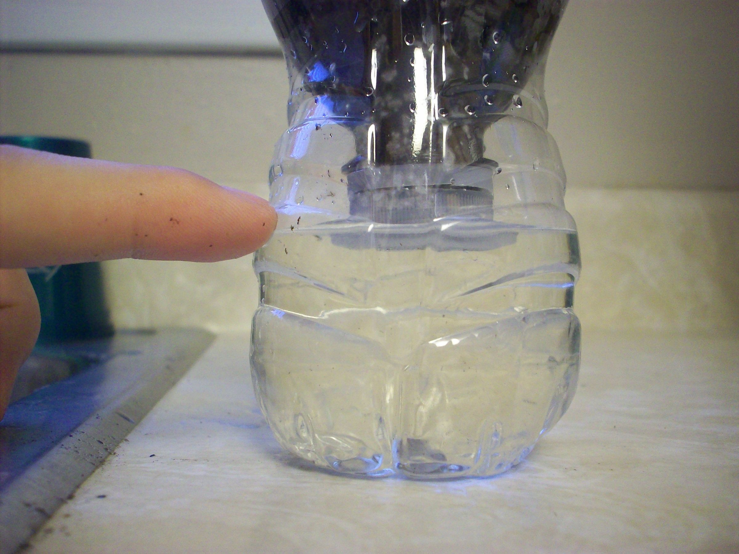 Easy Self Watering Plant Container : 9 Steps - Instructables