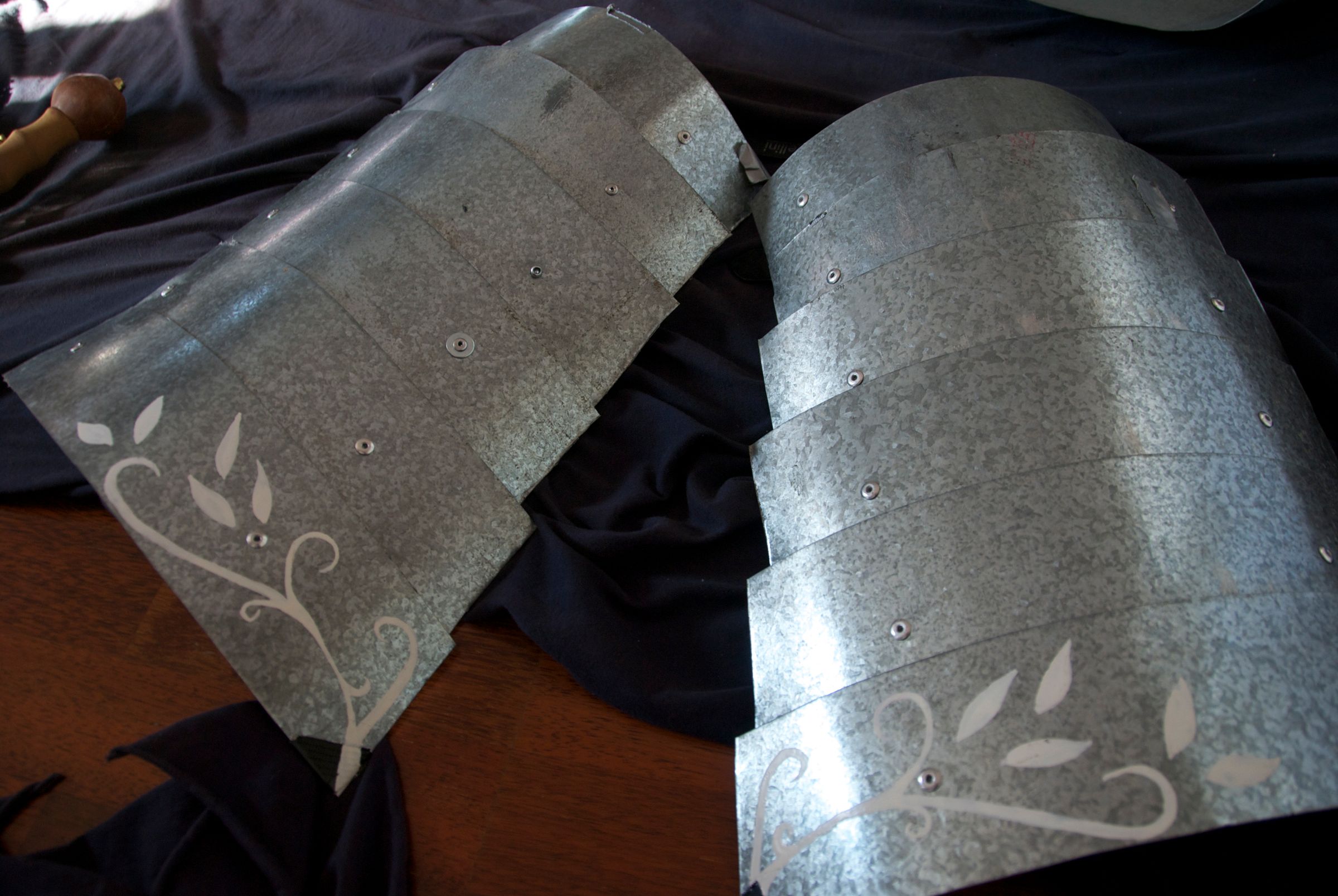 How to Make Build a Gondorian Suit of Armour From Authentic Materials ...