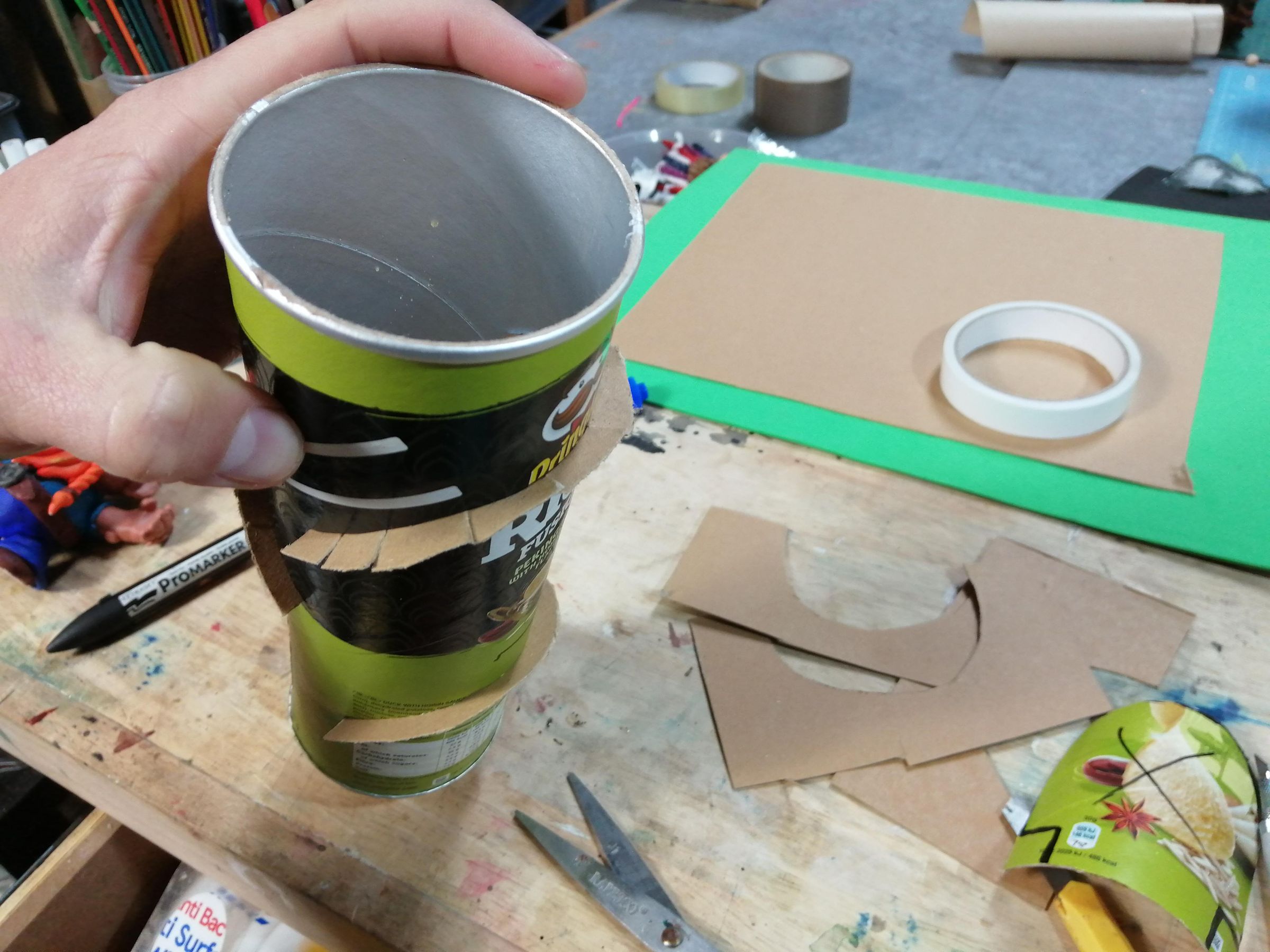 Pringles Tube Dice Tower : 9 Steps (with Pictures) - Instructables