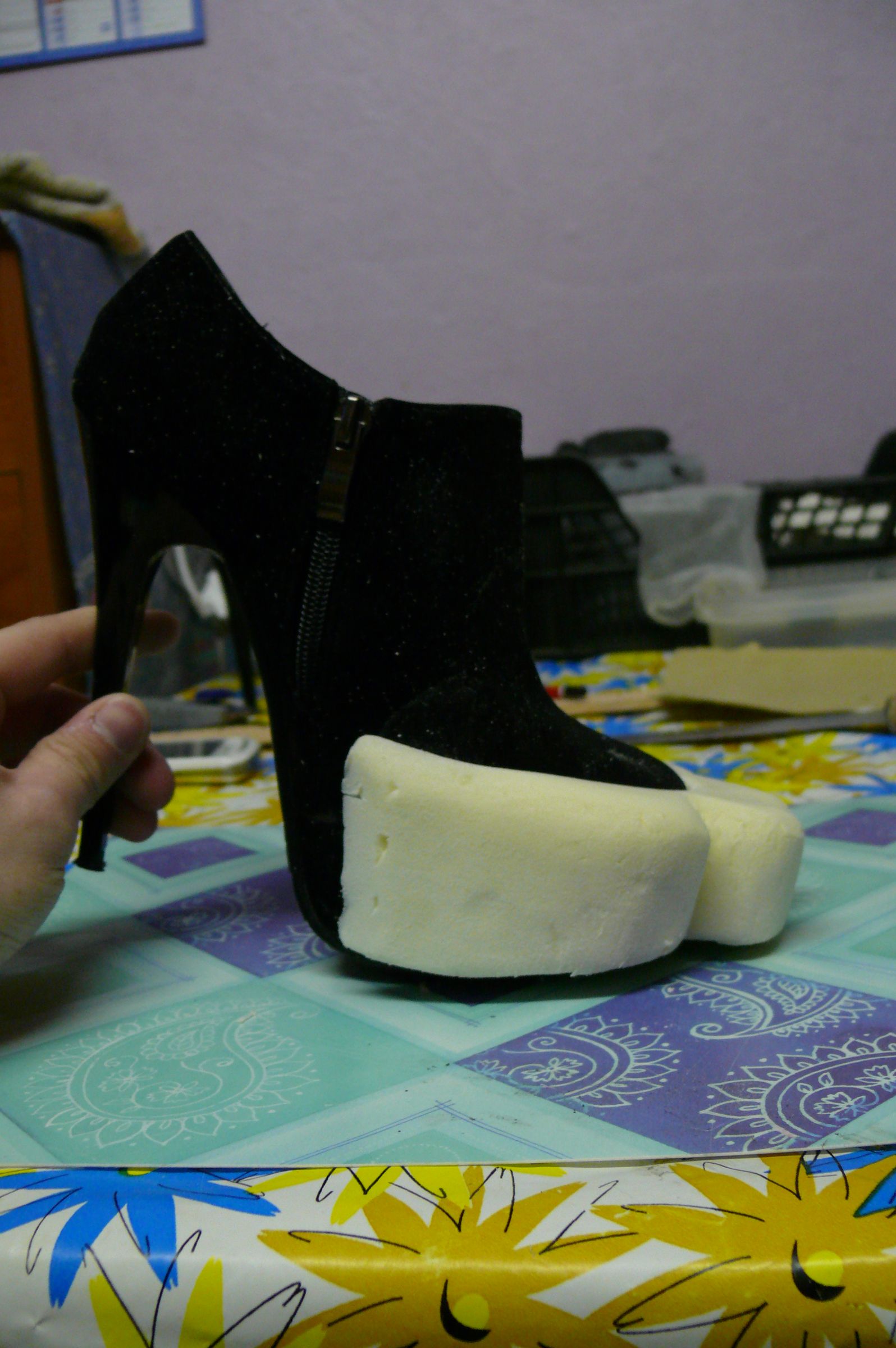Modified Shoes for Making Lion Magicien OZ Shoes - Instructables