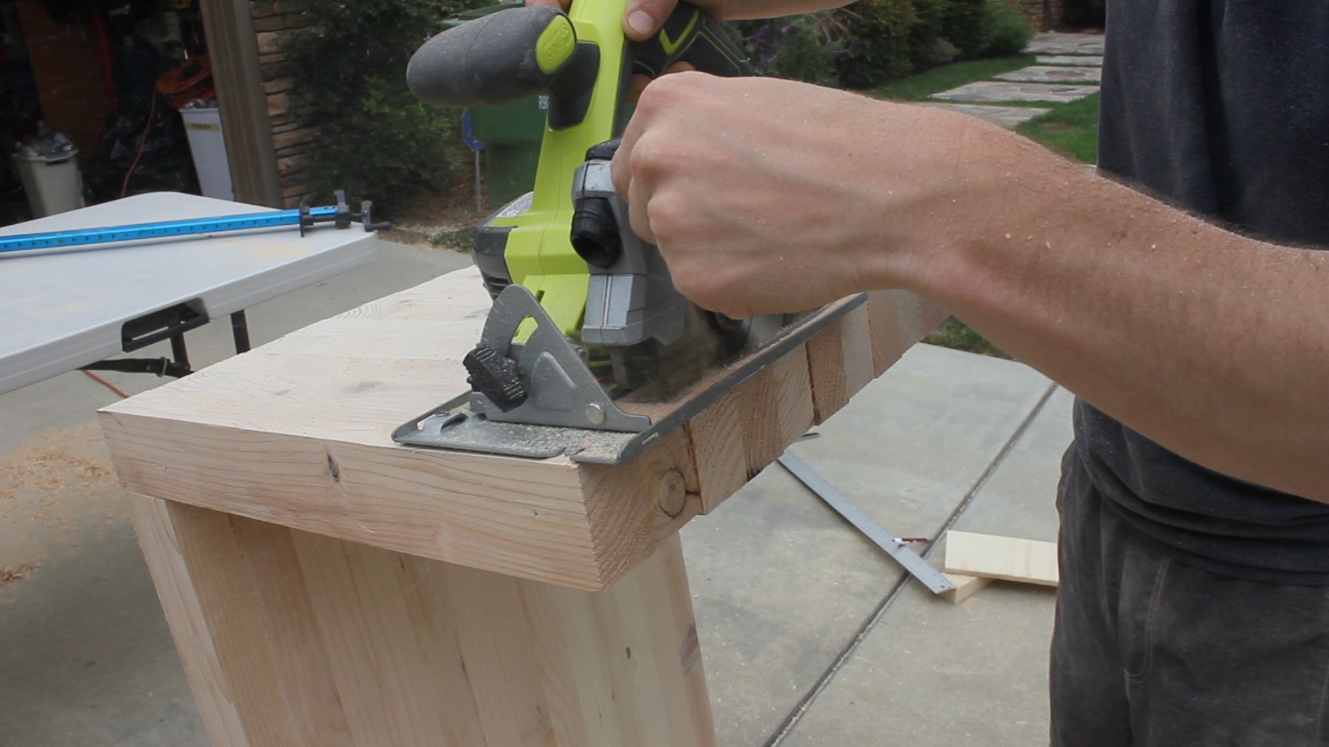 Modern Box-Joint Coffee Table : 16 Steps (with Pictures) - Instructables