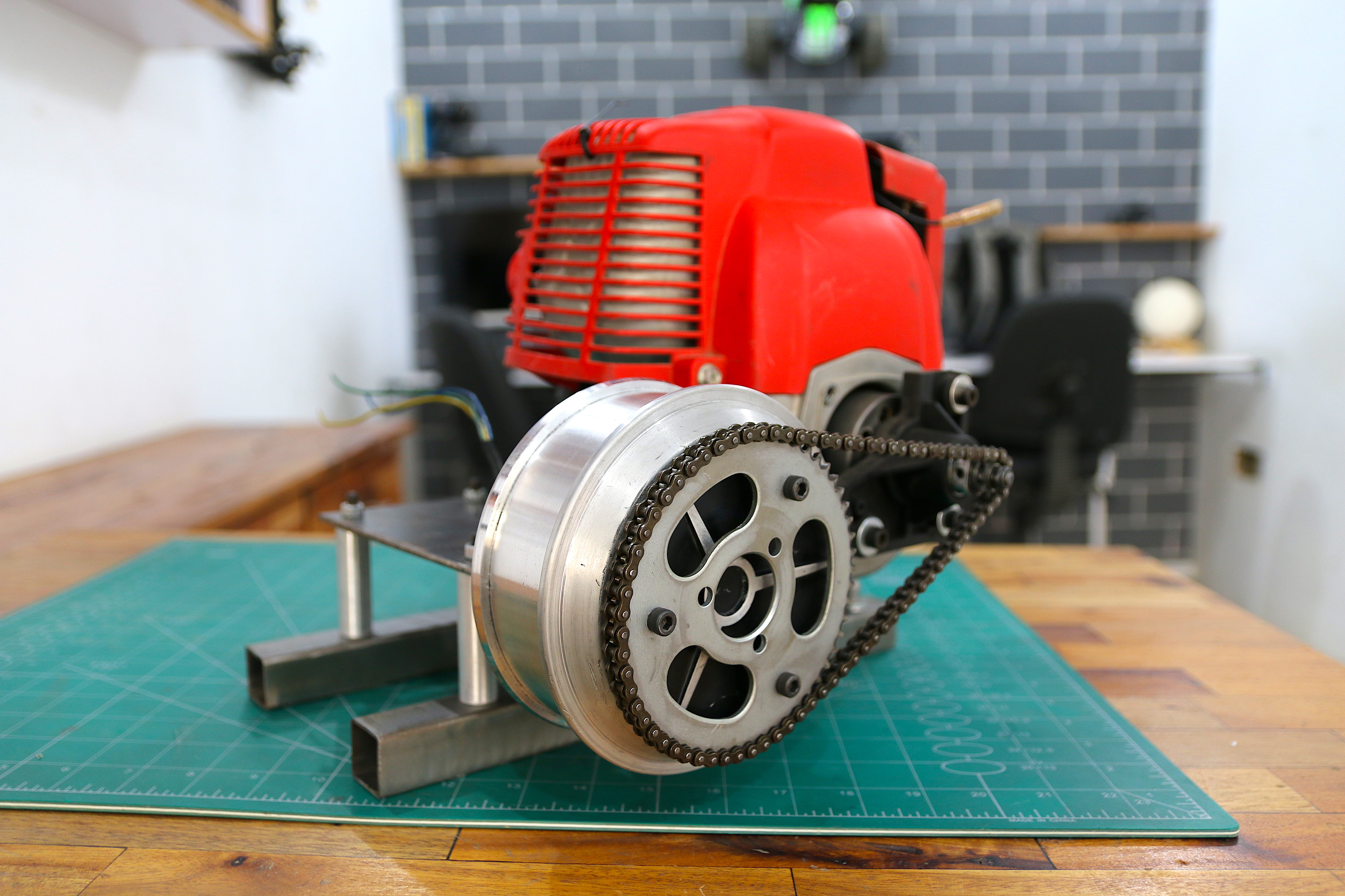 DIY Miniature Gasoline Generator : 10 Steps (with Pictures) - Instructables