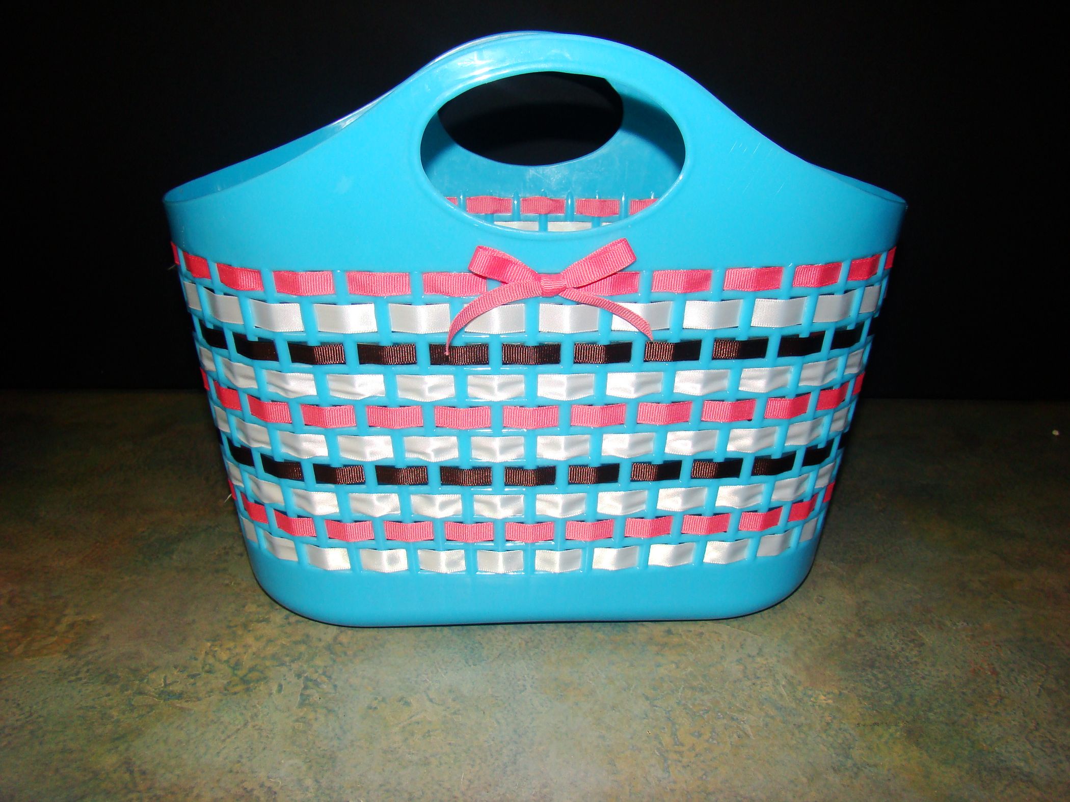 A Wonderful Ribbon and Plastic Basket : 17 Steps - Instructables
