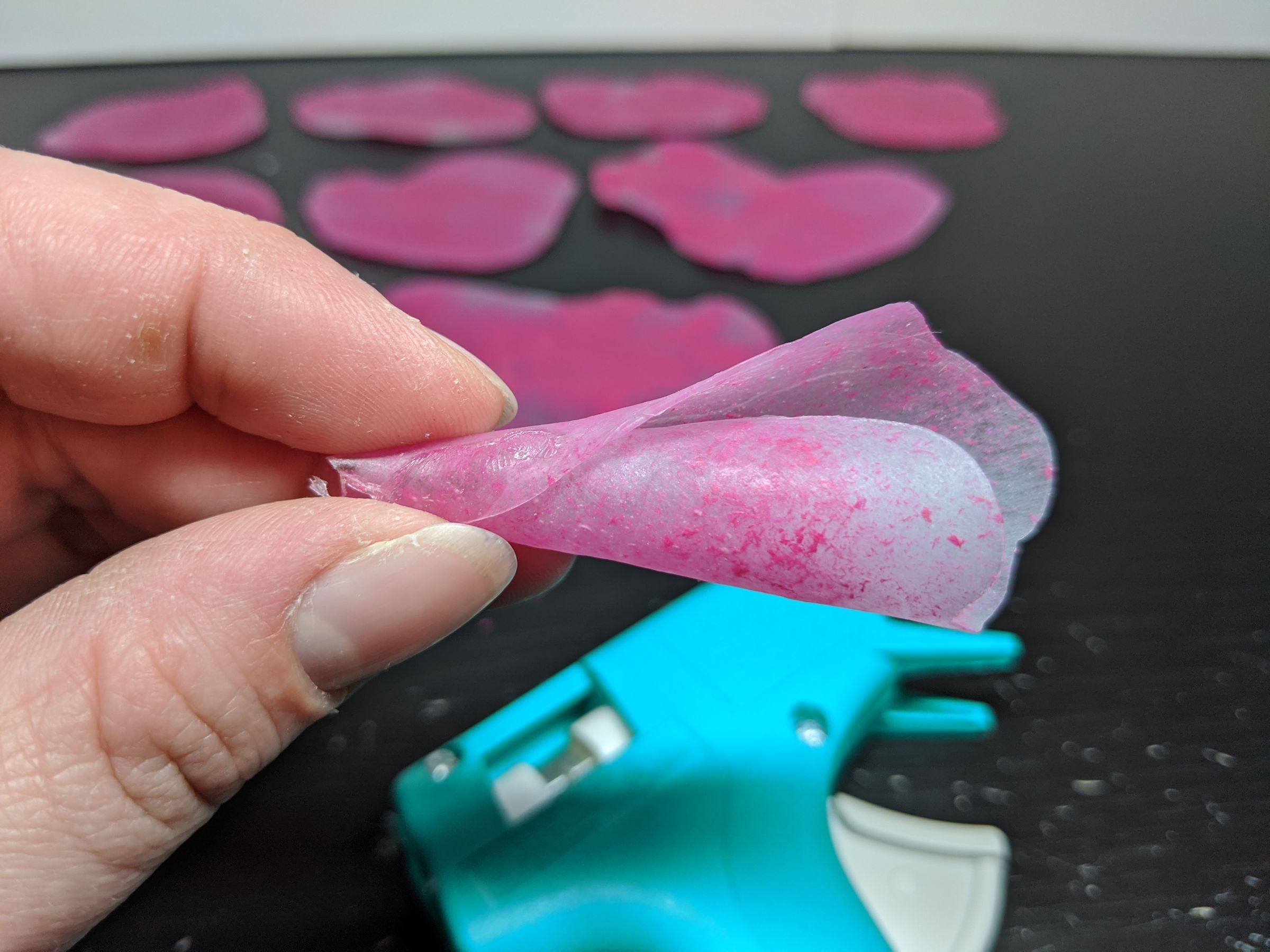 Hot Glue Flower Lights : 10 Steps (with Pictures) - Instructables