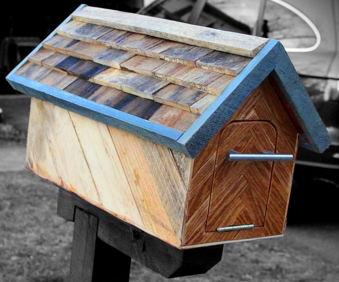 Reclaimed Wood Mailbox : 7 Steps (with Pictures) - Instructables
