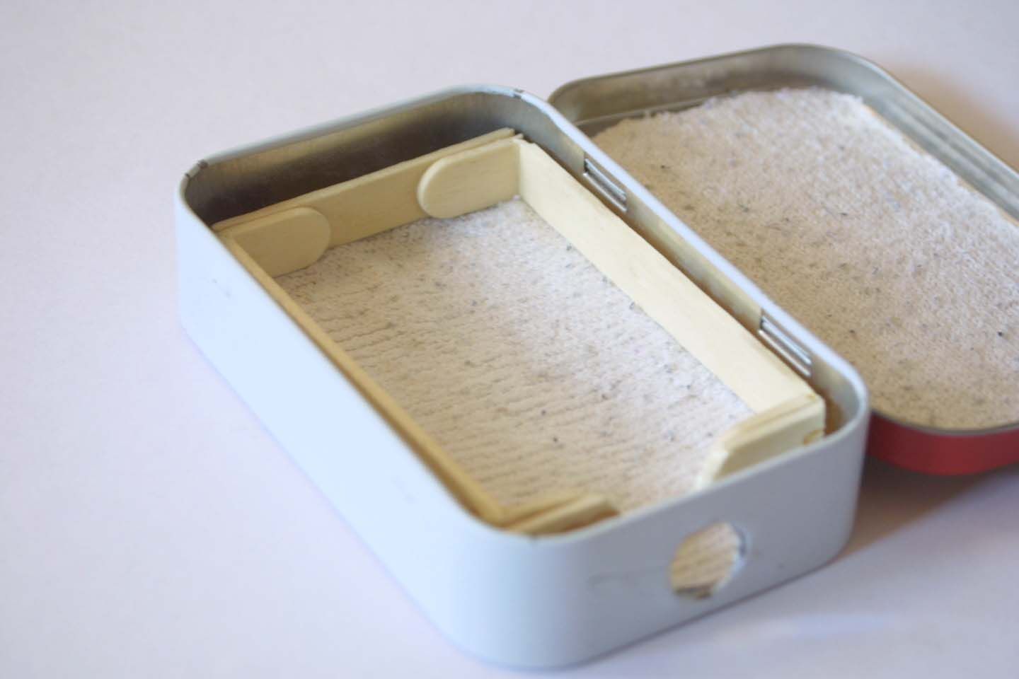 Altoids MP3 Player Case : 3 Steps - Instructables