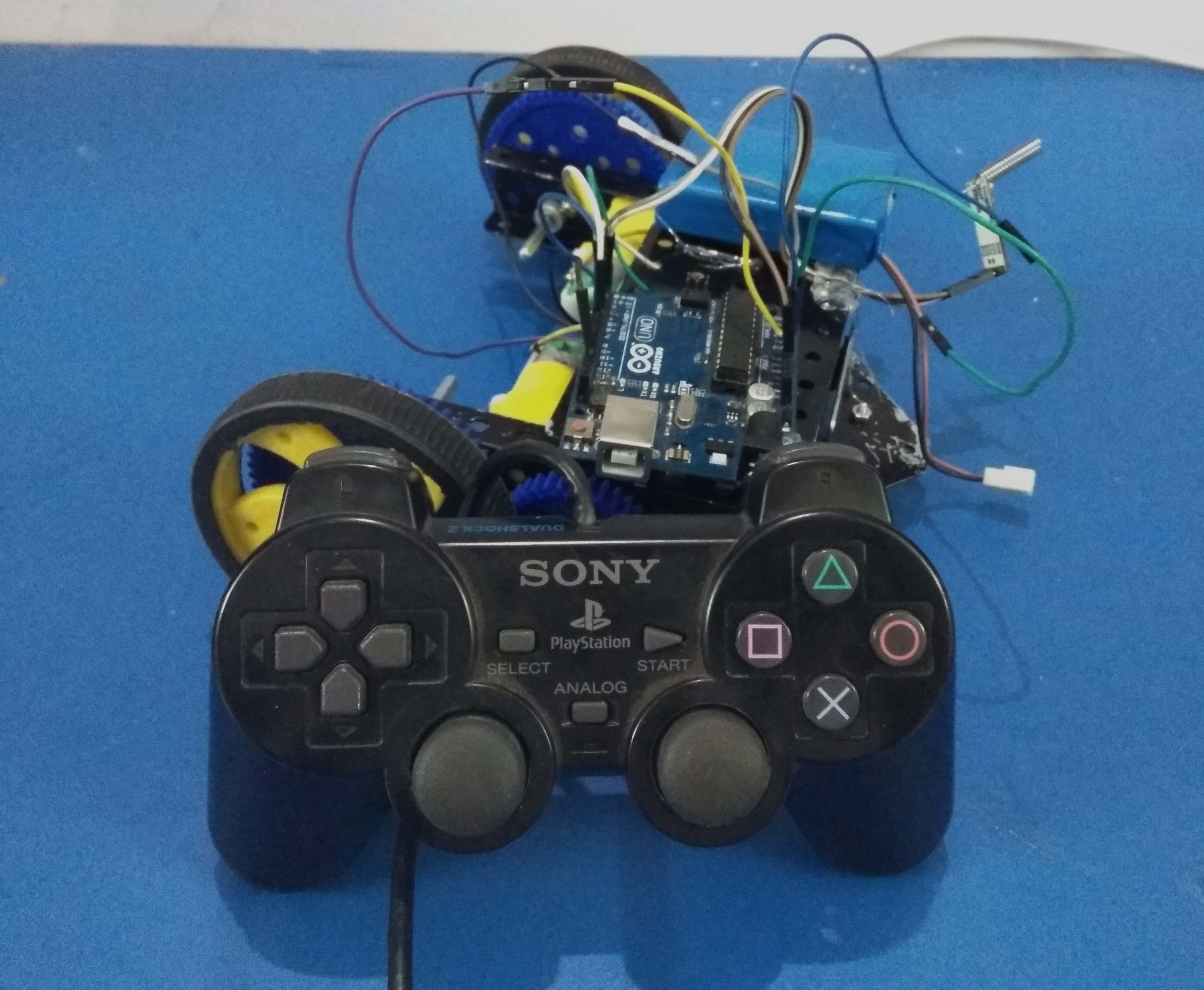 Play Station Remote Controlled Wireless 3D Printed Car : 7 Steps (with ...